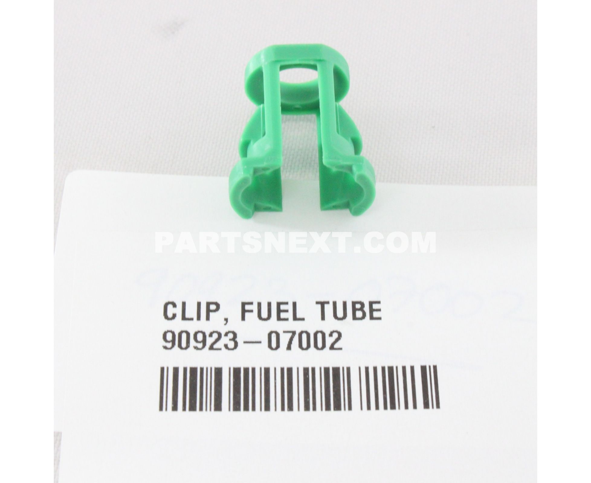 Toyota :: 90923-07002 CLIP, FUEL TUBE CONNECTOR