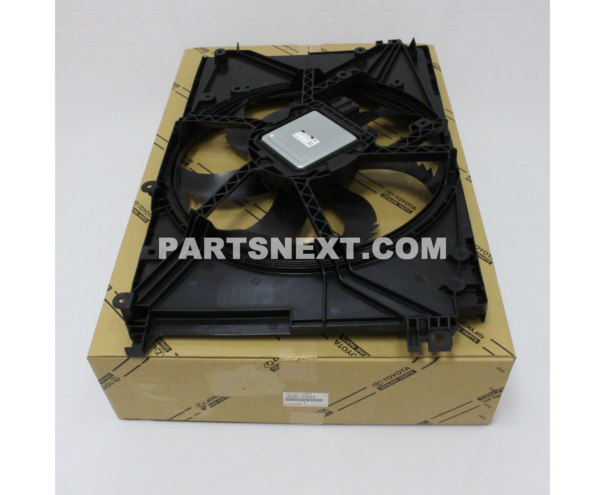 Toyota :: 16360-25030 FAN ASSY W/MOTOR