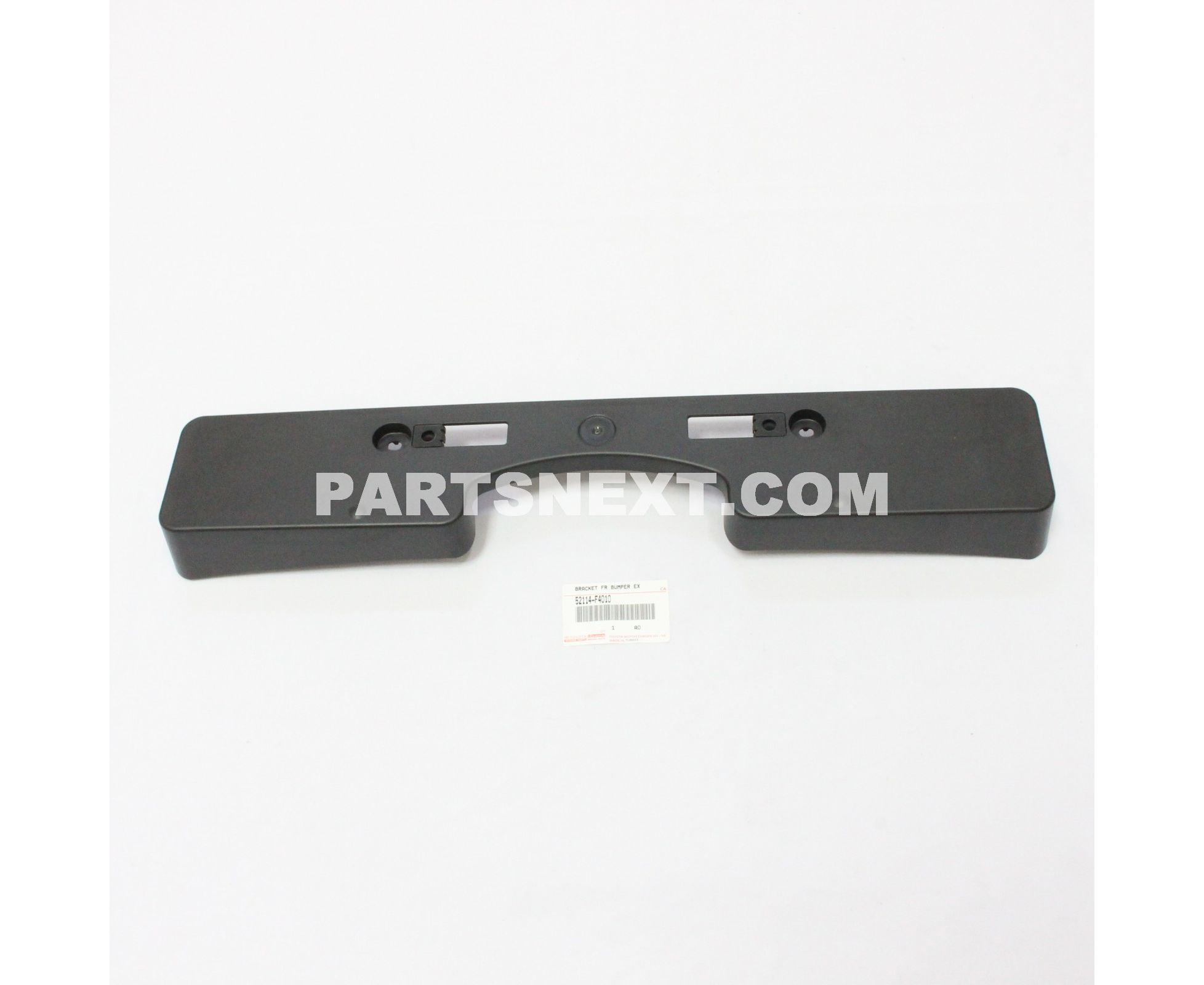 Toyota :: 52114-F4010 BRACKET, FR BUMPER