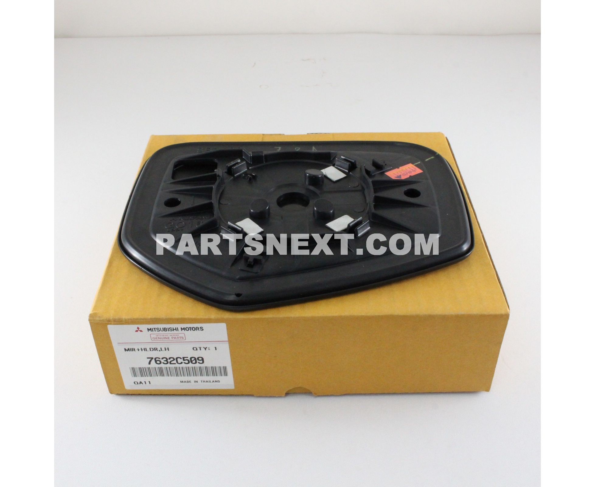 Mitsubishi :: 7632C509 MIRROR & HOLDER,DOOR