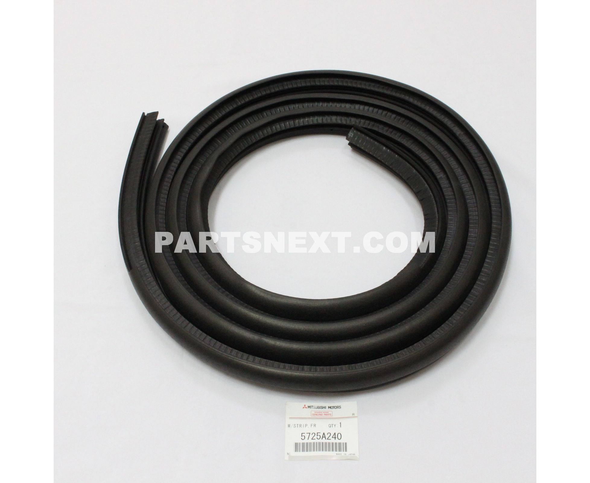 Mitsubishi :: 5725A240 W/STRIP,FR DR OPNG,INR RH