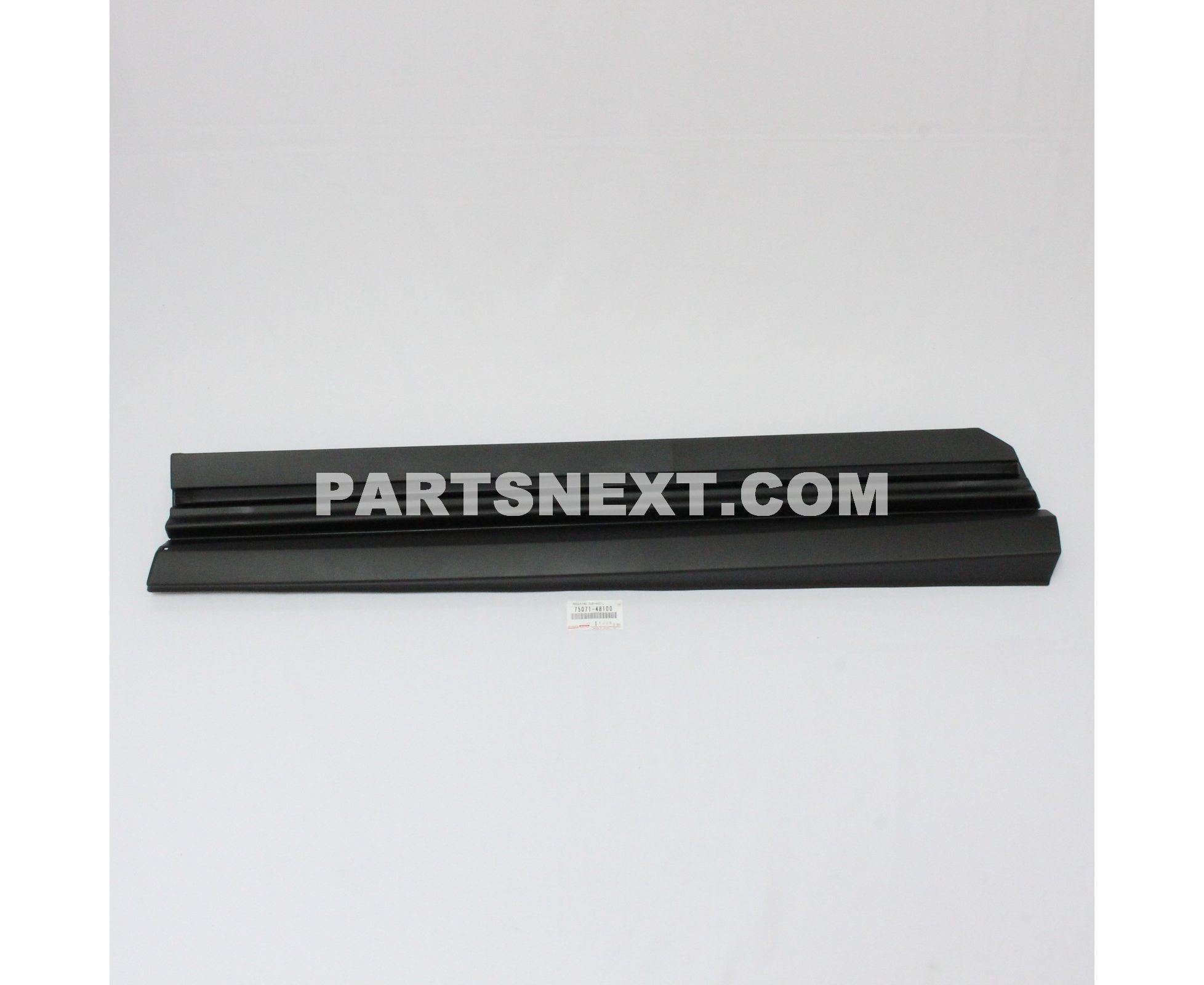 Toyota :: 75071-48100 MOULDING SUB-ASSY