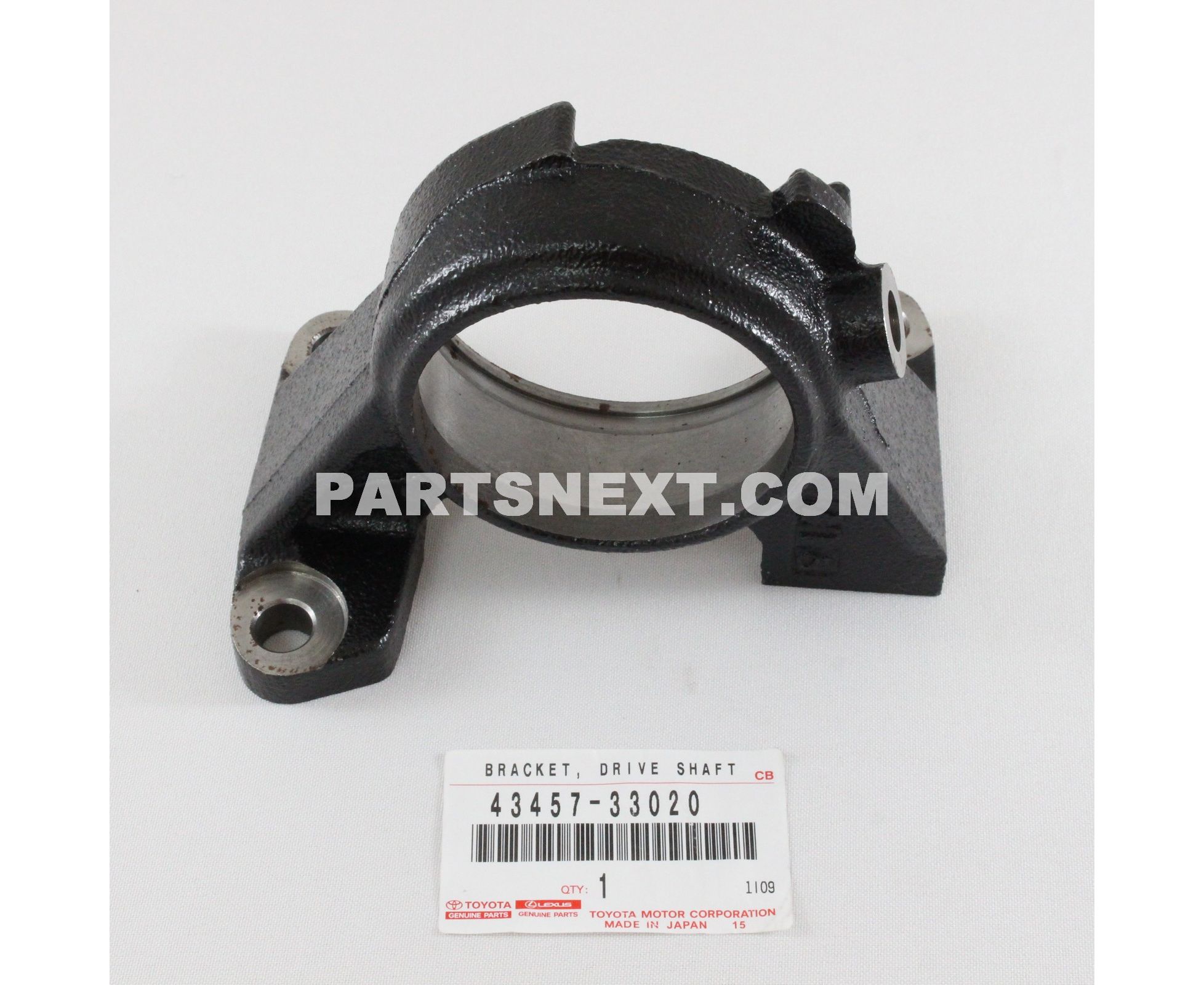 Toyota :: 43457-33020 BRACKET, DRIVE SHAFT BEARING