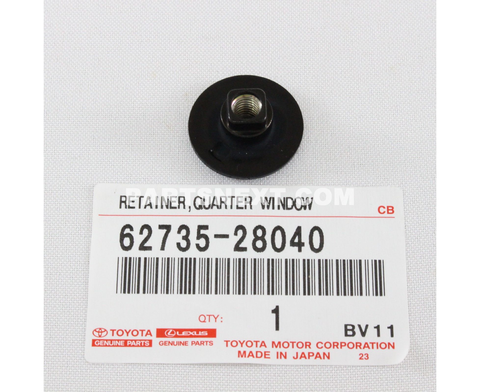 Toyota :: 62735-28040 RETAINER, BACK DOOR HINGE, RH/LH