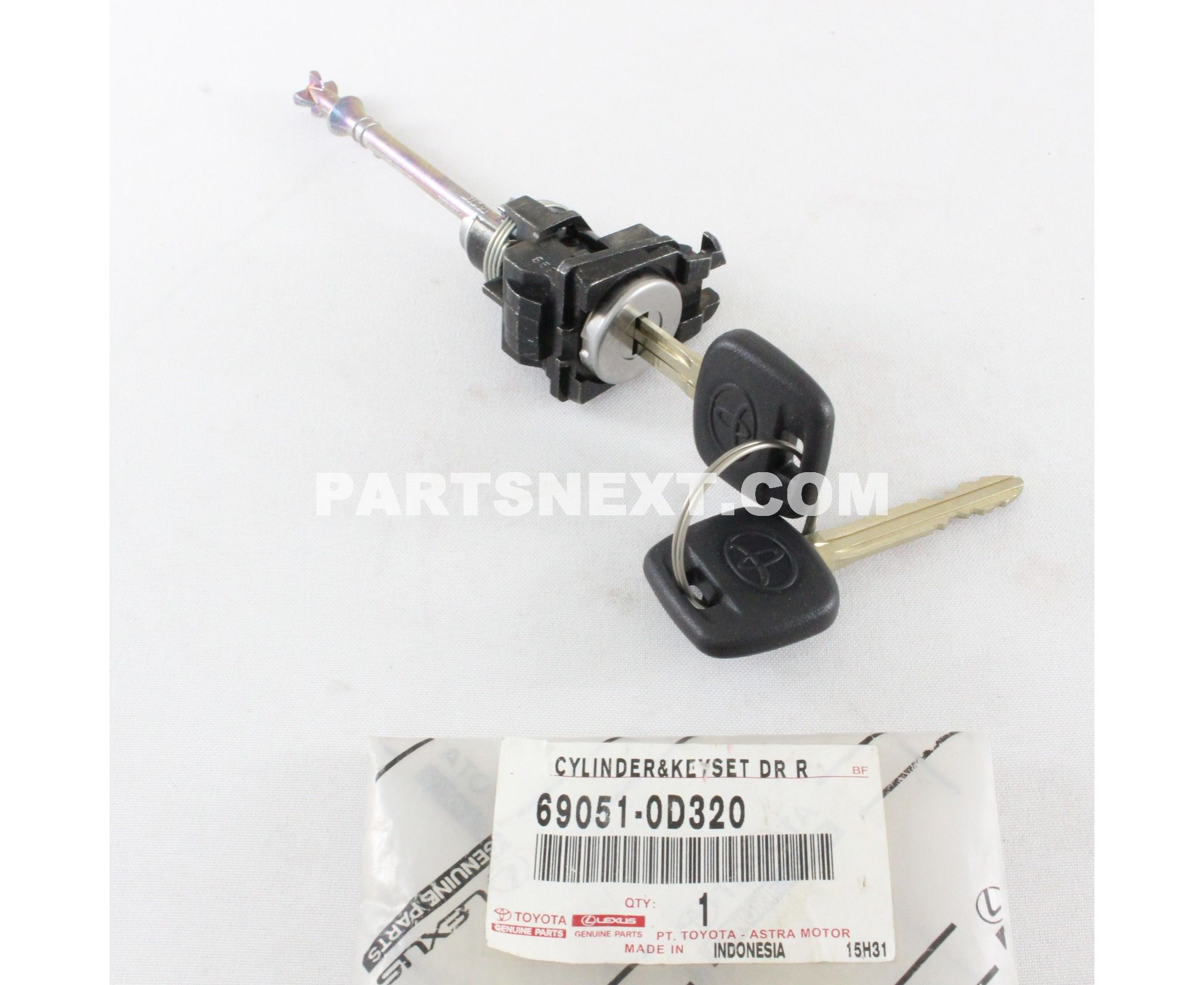 Toyota :: 69051-0D320 CYLINDER & KEY SET, DOOR LOCK, RH