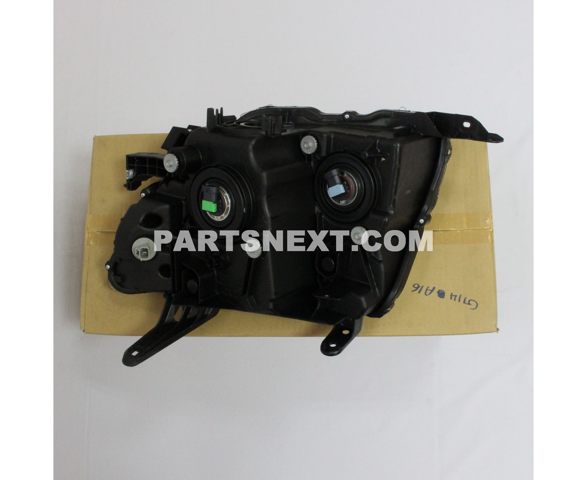 Mitsubishi :: 8301C160 HEAD LAMP ASSY,RH
