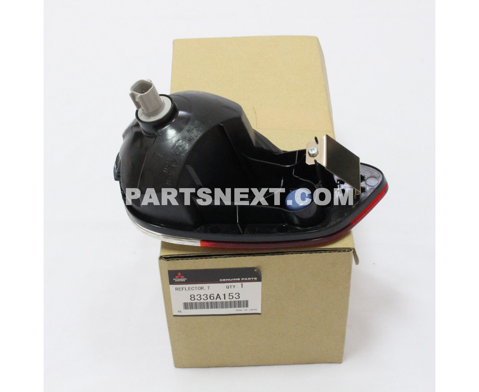 Mitsubishi :: 8336A153 REFLECTOR,TAIL LAMP