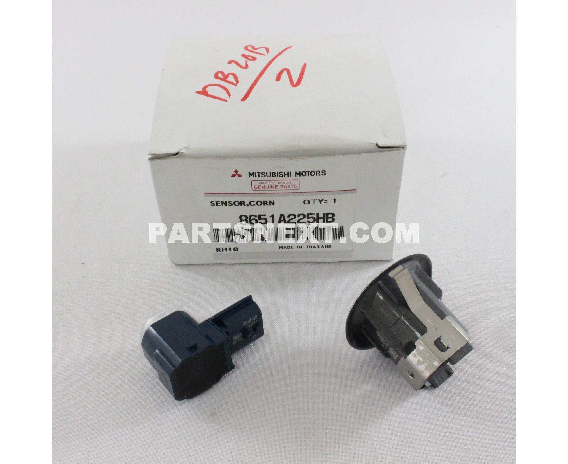 Mitsubishi :: 8651A225HB SENSOR,CORNER CLEARA