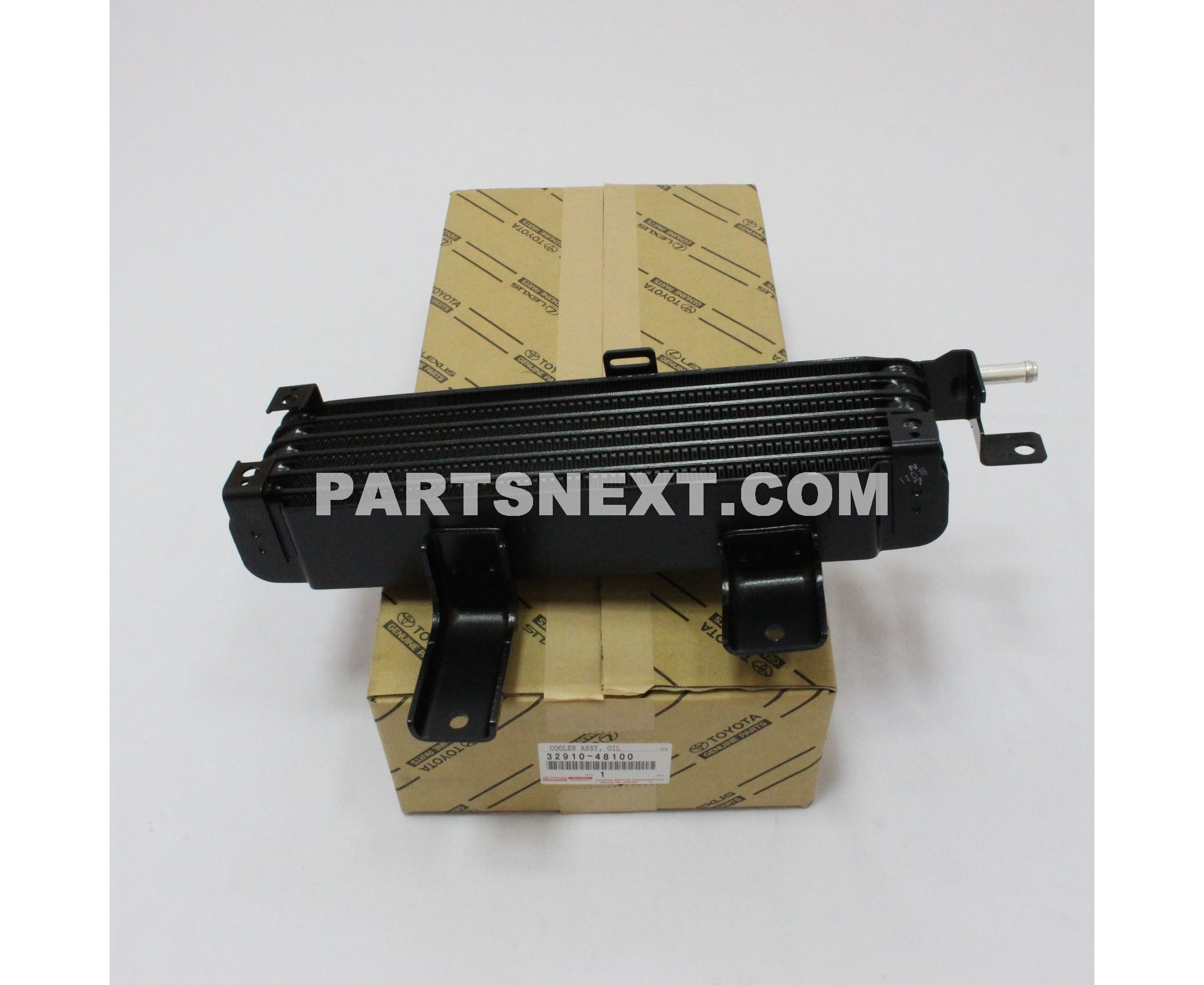 Toyota :: 32910-48100 COOLER ASSY, OIL