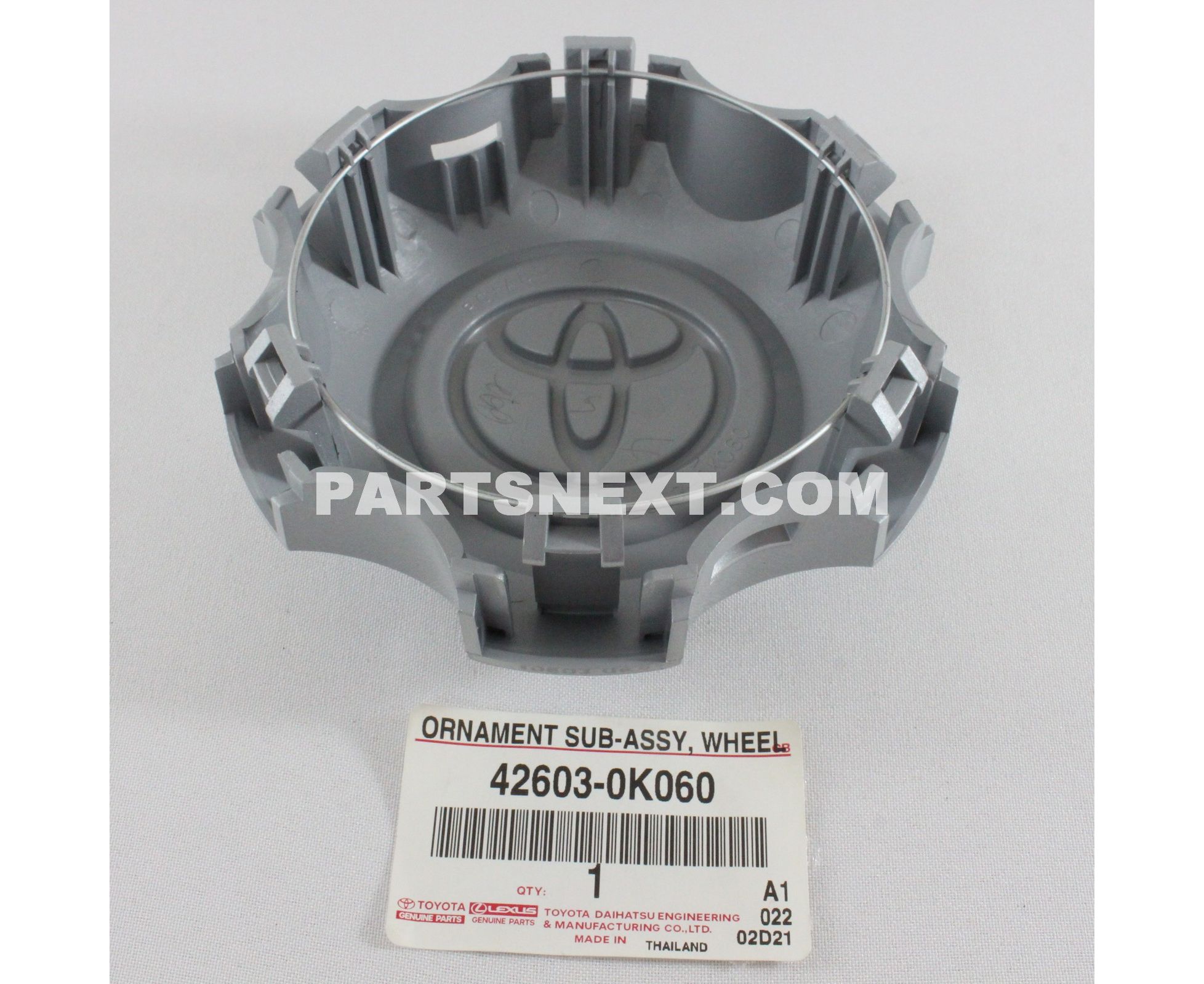 Toyota :: 42603-0K060 ORNAMENT SUB-ASSY, WHEEL HUB