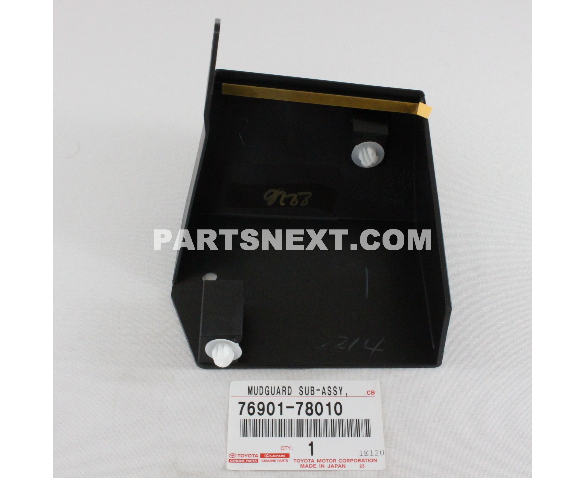 Toyota :: 76901-78010 MUDGUARD SUB-ASSY, SIDE, RH