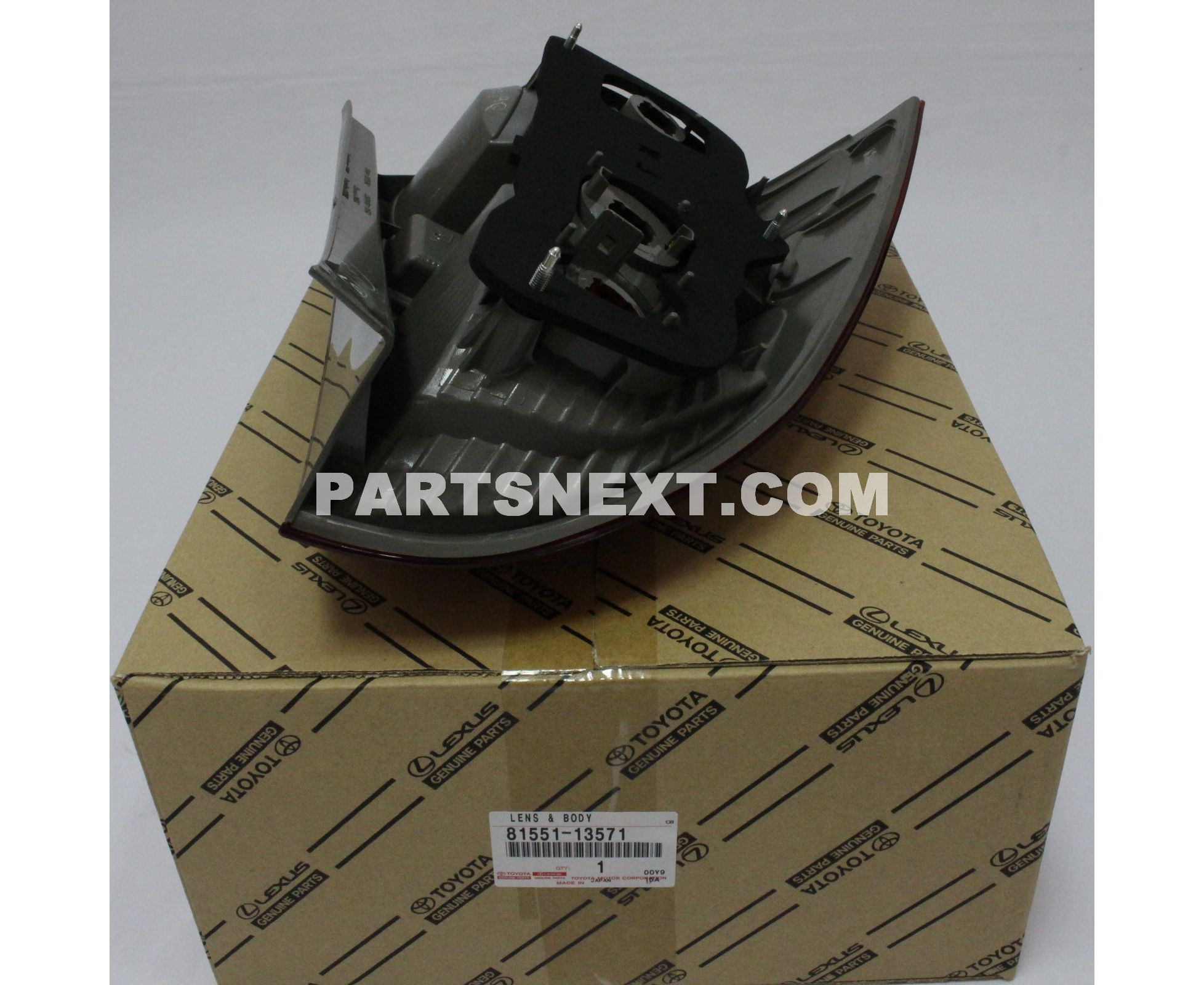 Toyota :: 81551-13571 LENS, REAR COMBINATION LAMP, RH