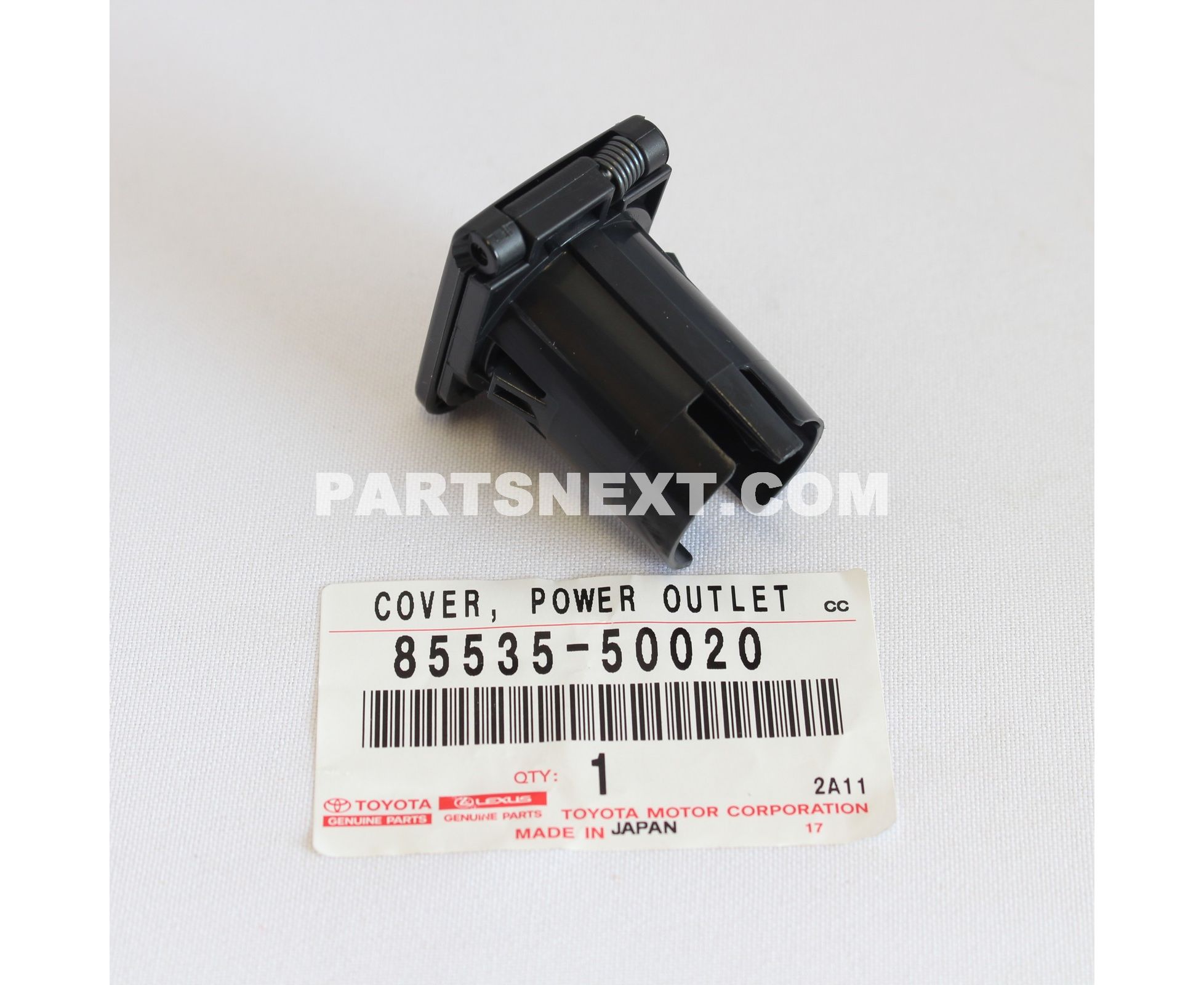 Toyota :: 85535-50020 COVER, POWER OUTLET SOCKET, CENTER