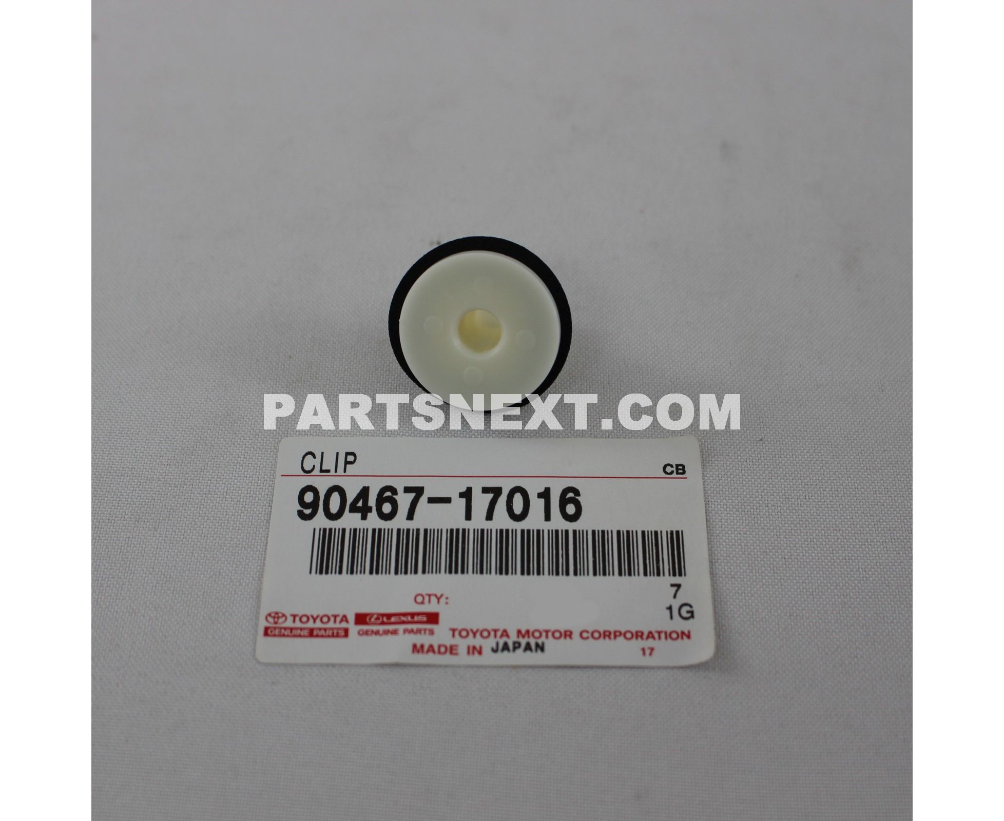 Toyota :: 90467-17016 CLIP