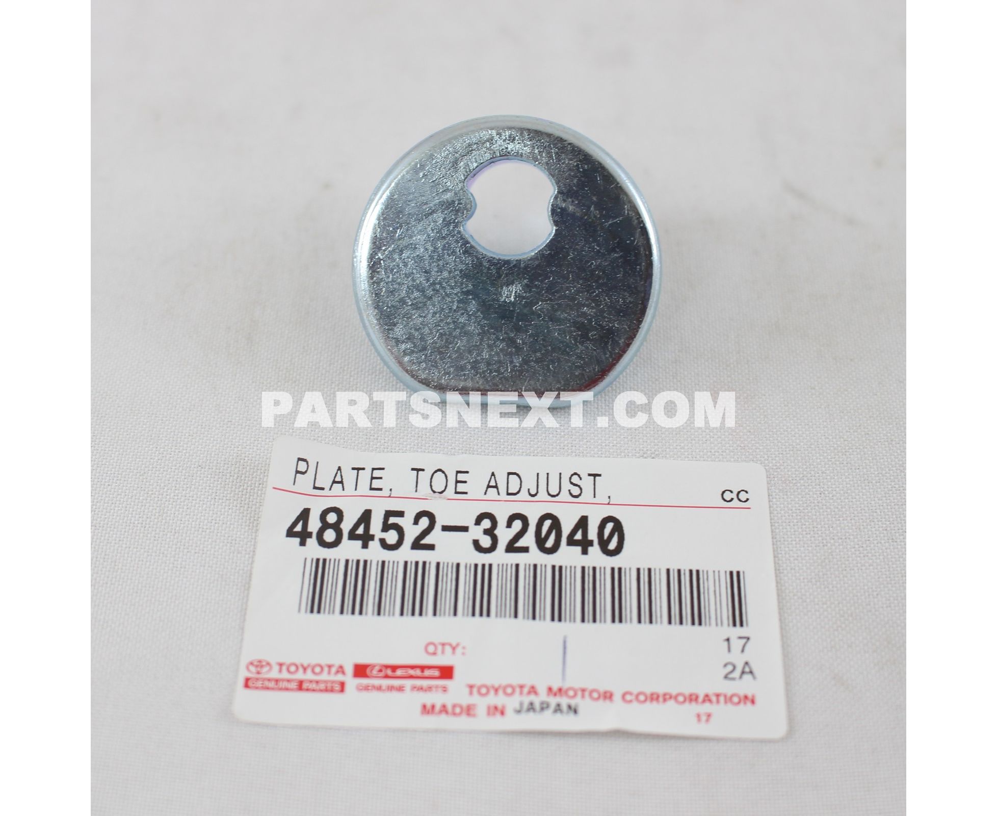 Toyota :: 48452-32040 PLATE, REAR SUSPENSION TOE ADJUST, NO.2