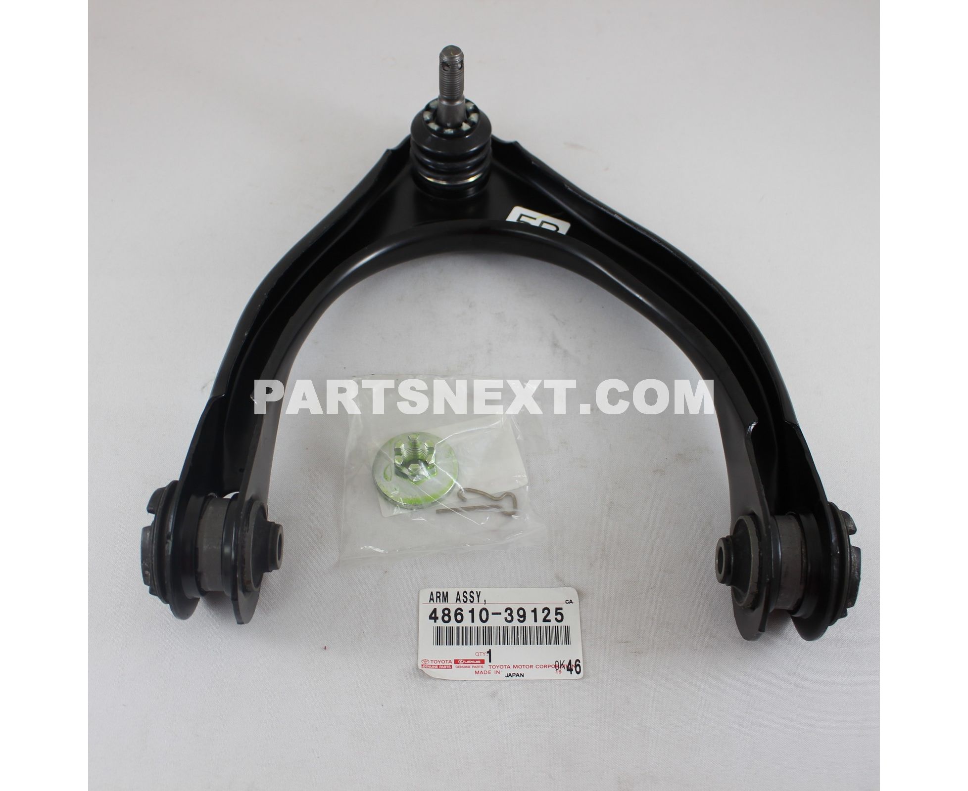 Toyota :: 48610-39125 ARM ASSY, FRONT SUSPENSION UPPER, RH