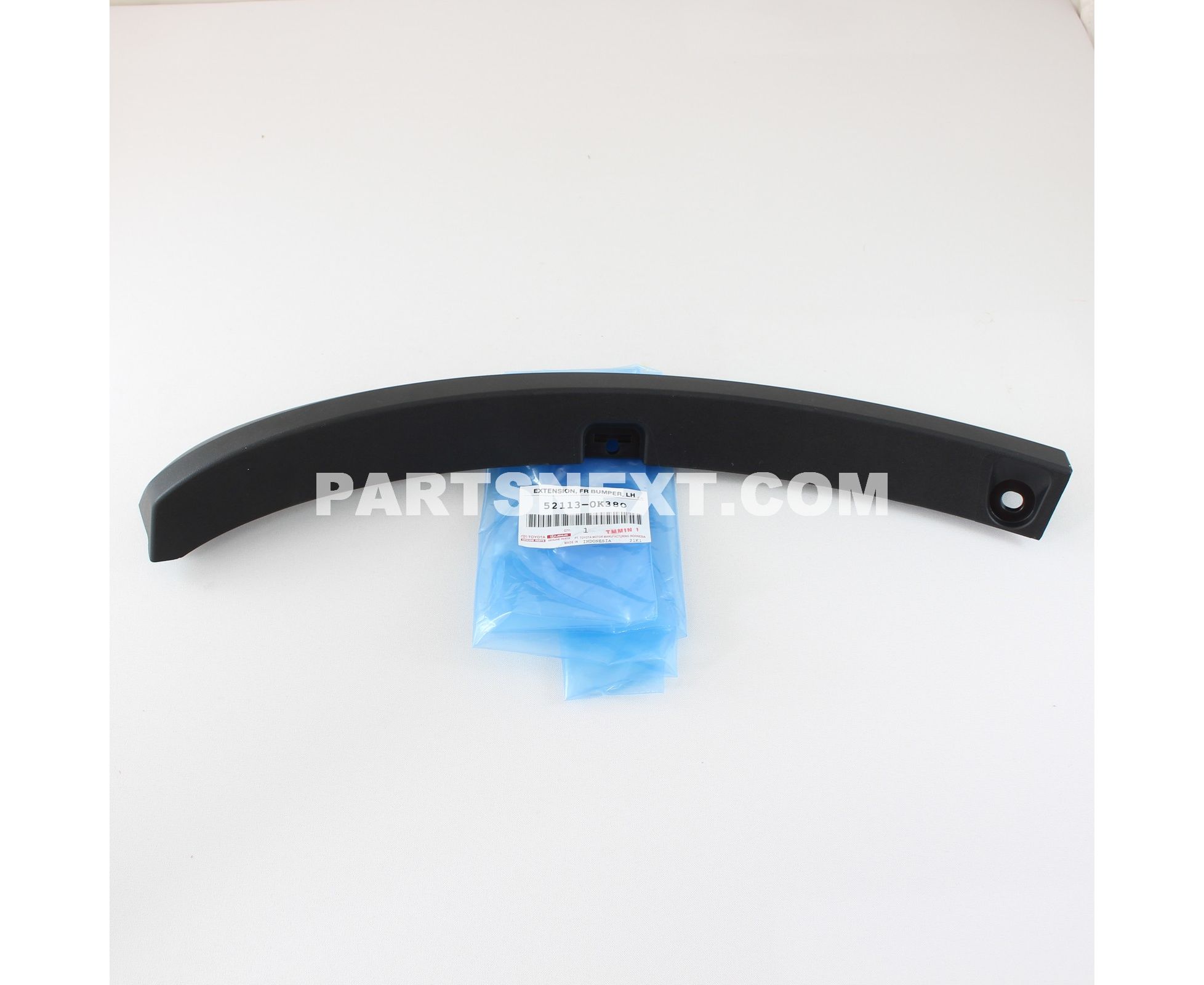 Toyota :: 52113-0K380 EXTENSION FR BUMPER