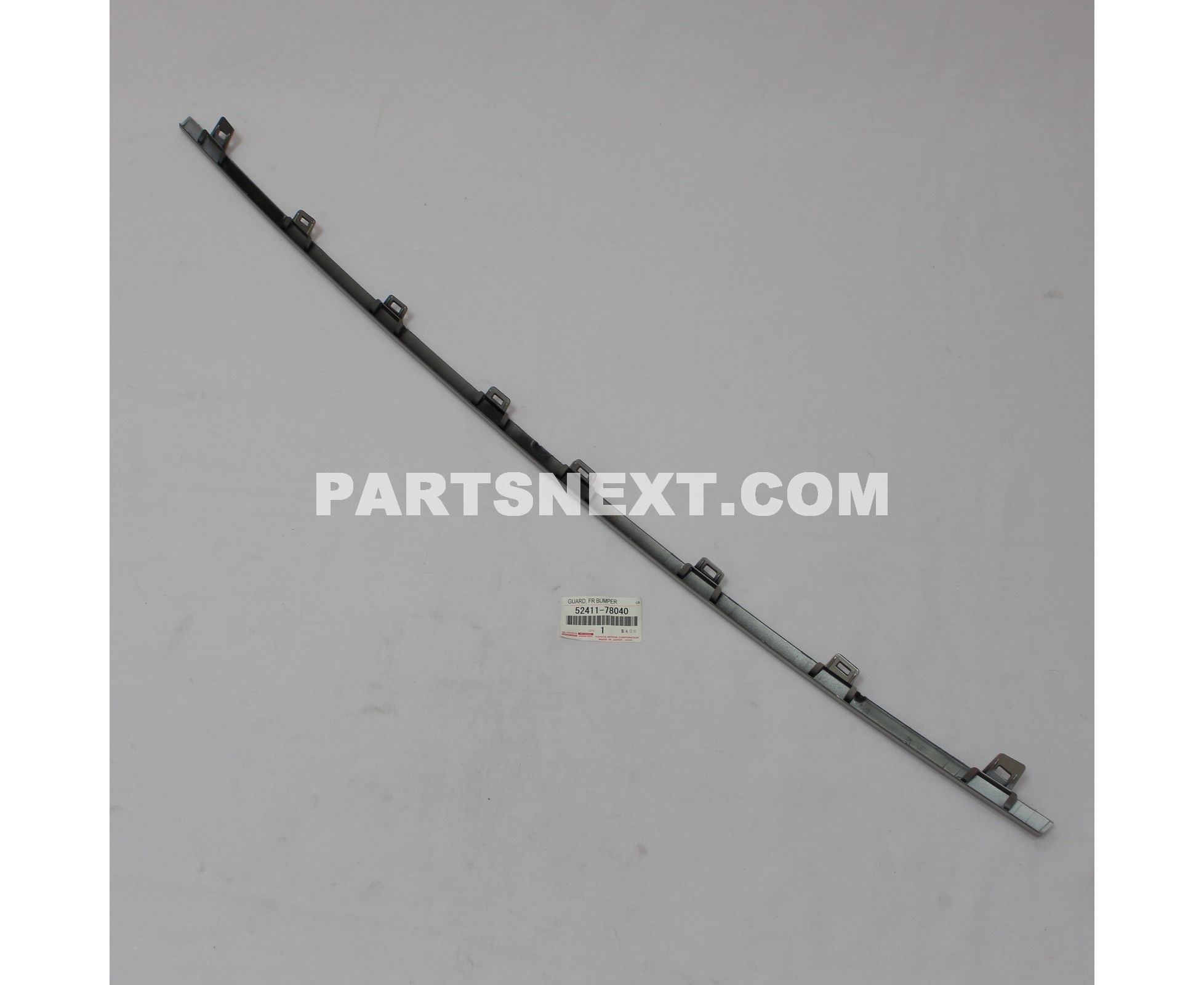 Toyota :: 52411-78040 GUARD FR BUMPER