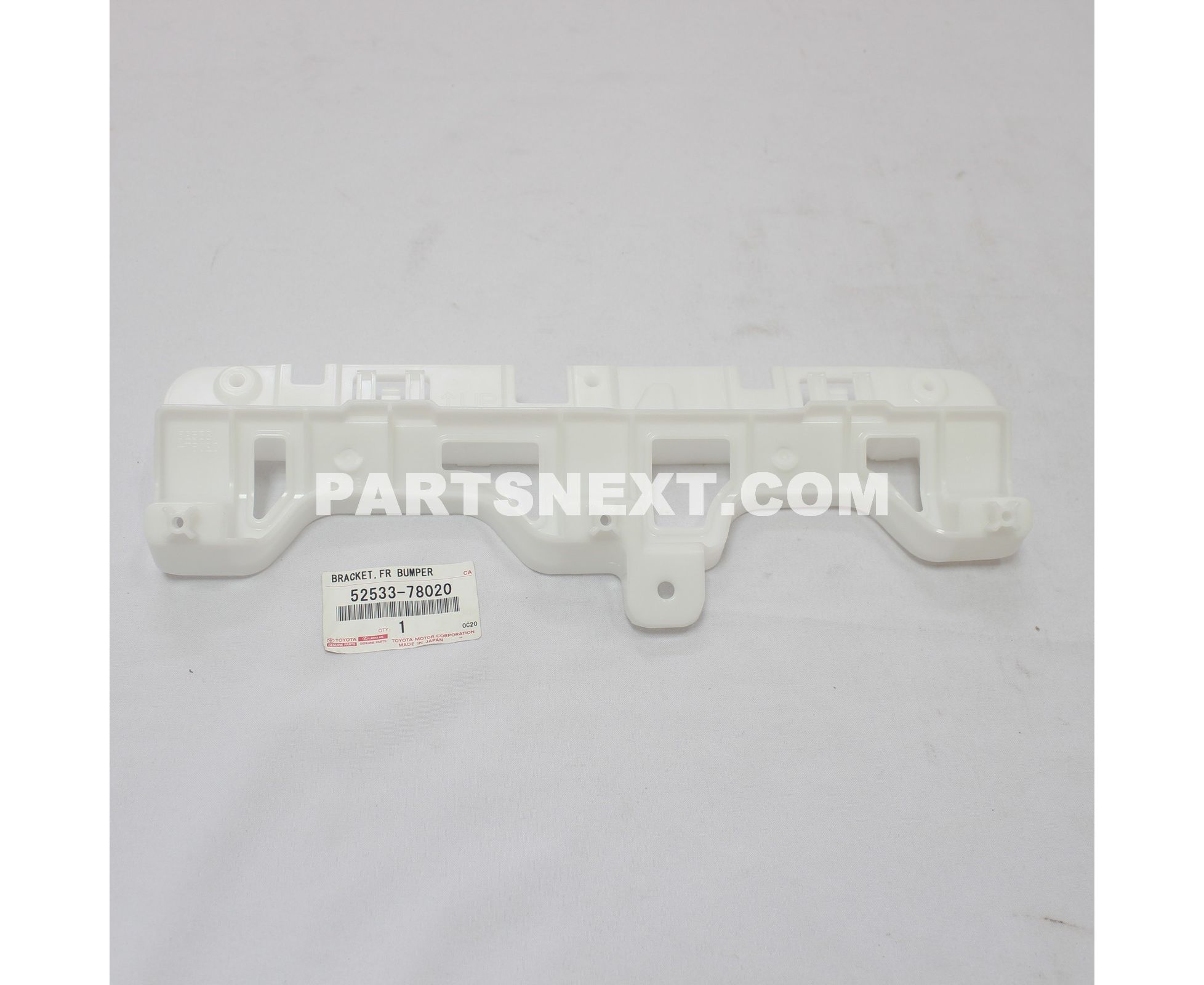 Toyota :: 52533-78020 BRACKET FR BUMPER