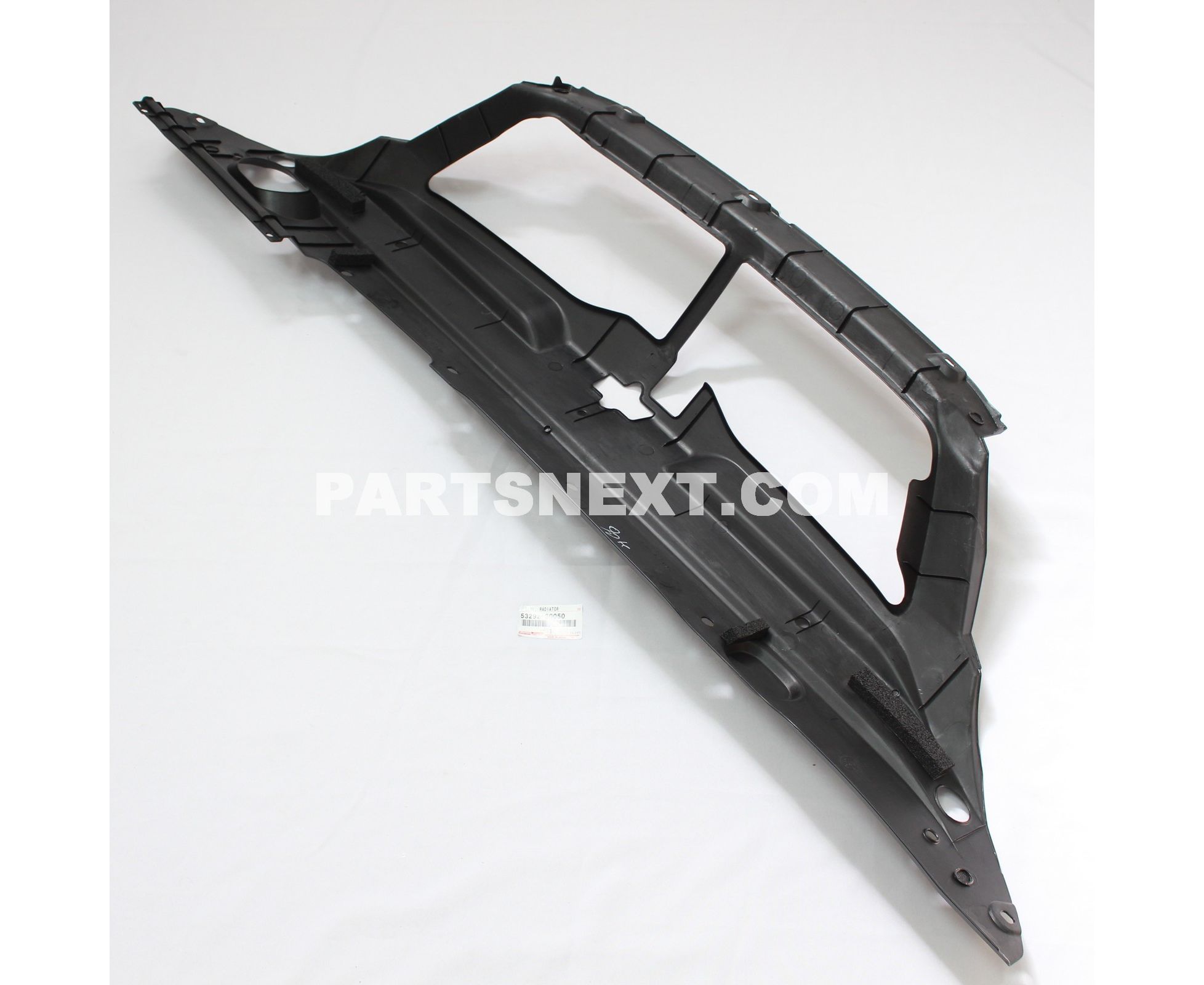 Toyota :: 53292-60050 SEAL, RADIATOR SUPPORT, UPPER