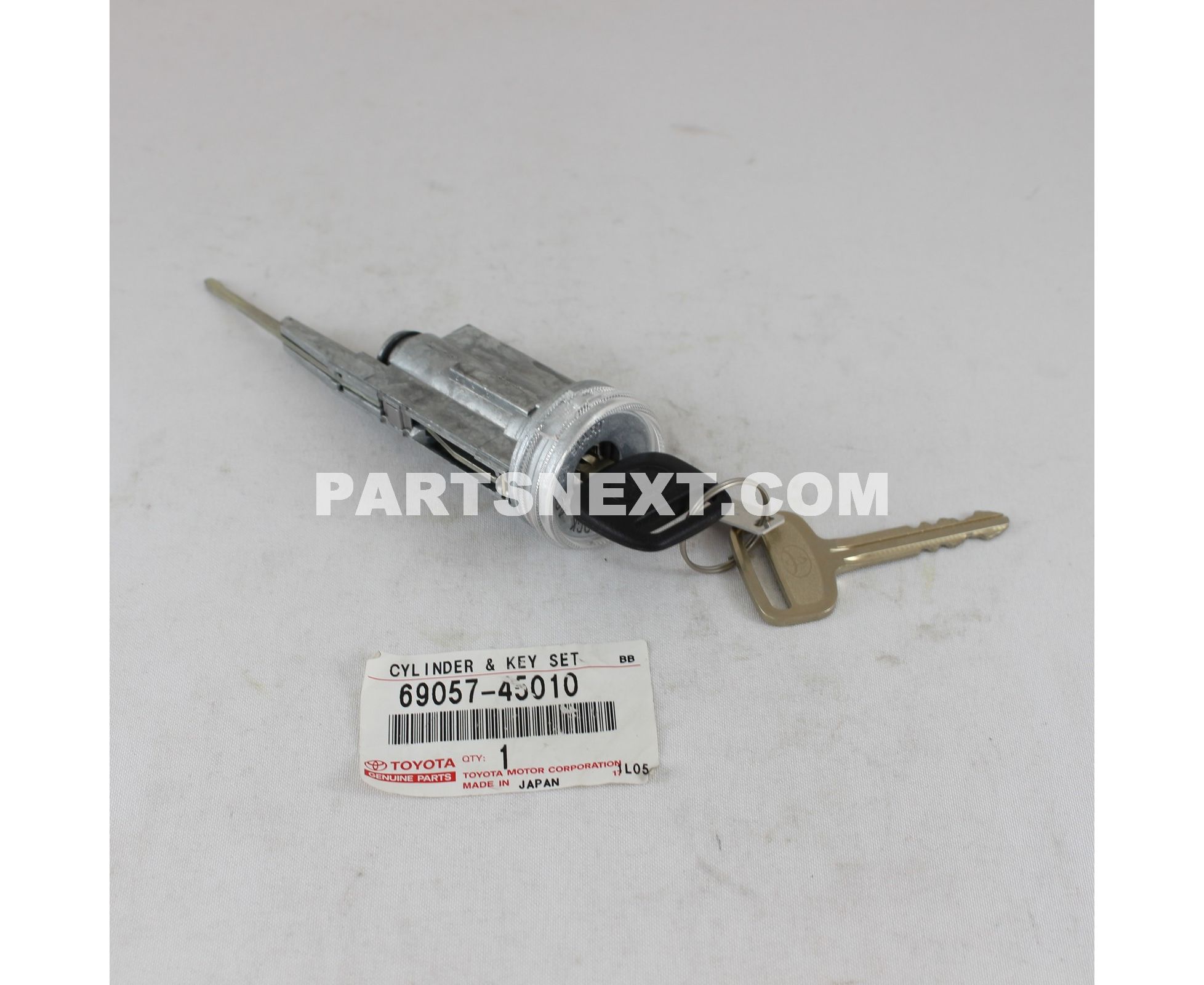 Toyota :: 69057-45010 CYLINDER & KEY SET, IGNITION SWITCH LOCK
