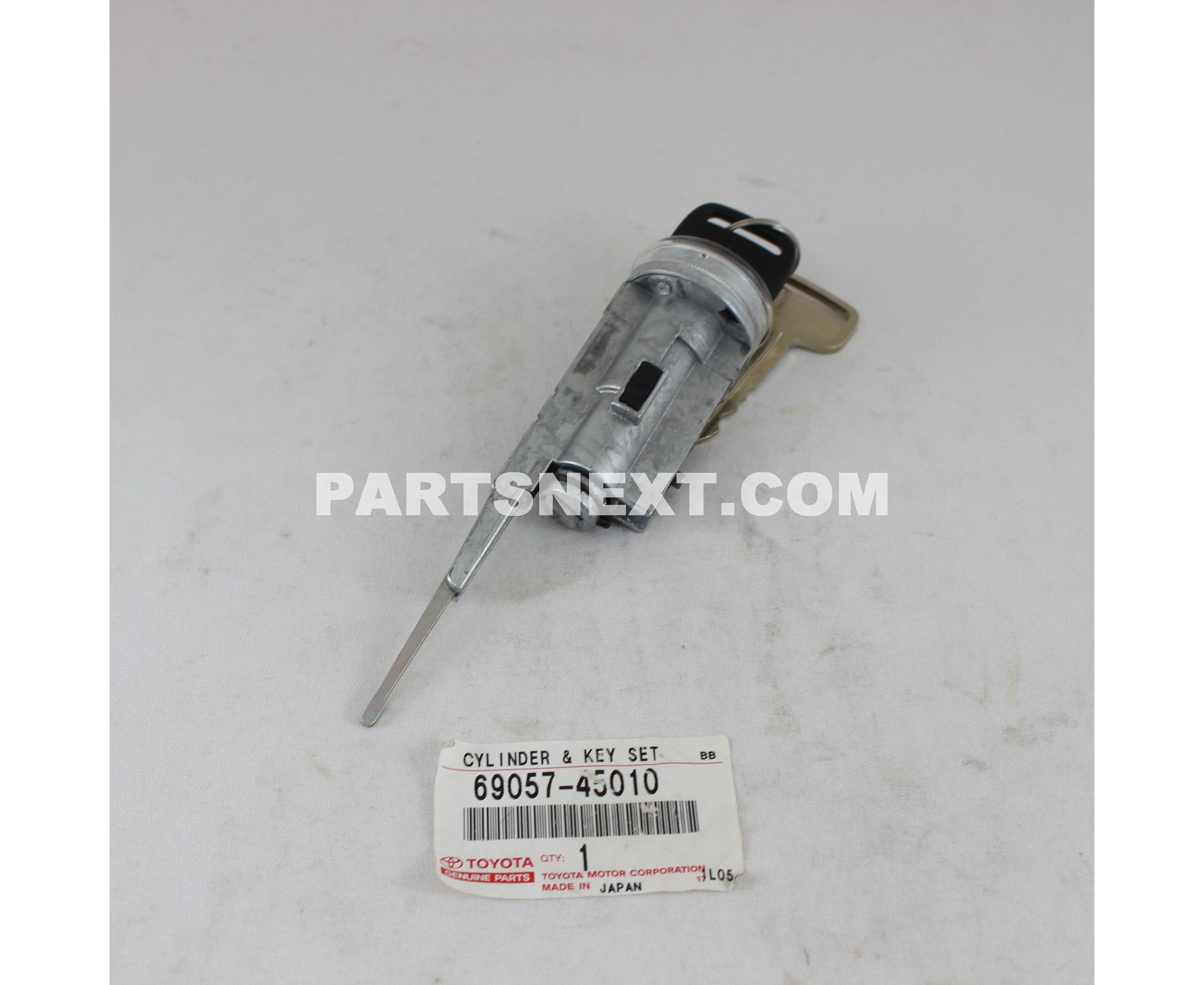 Toyota :: 69057-45010 CYLINDER & KEY SET, IGNITION SWITCH LOCK