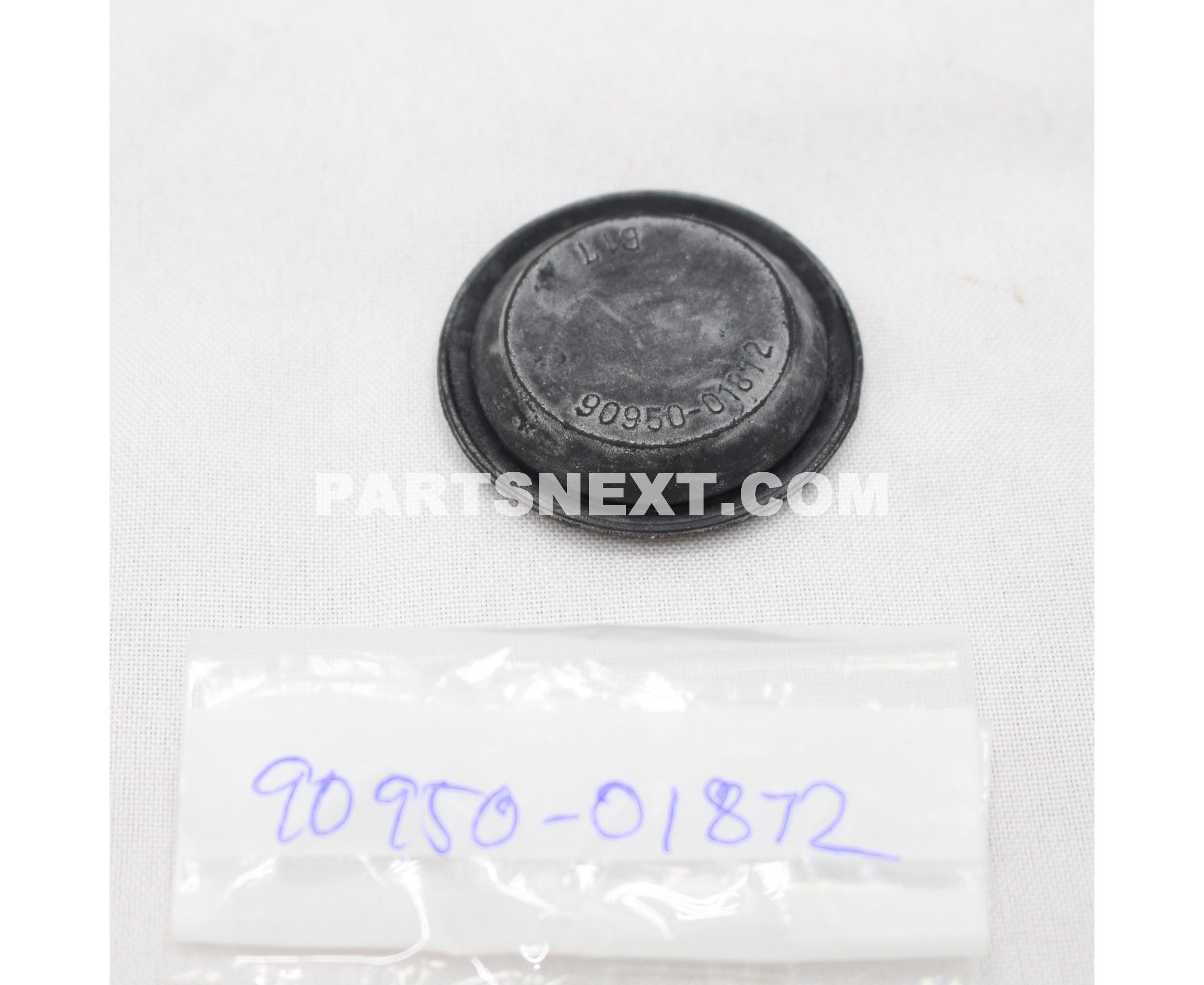 Toyota :: 90950-01872 PLUG, HOLE