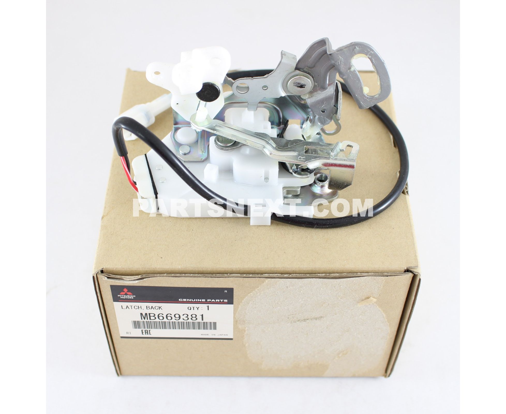 Mitsubishi :: MB669381 LATCH,BACK DOOR