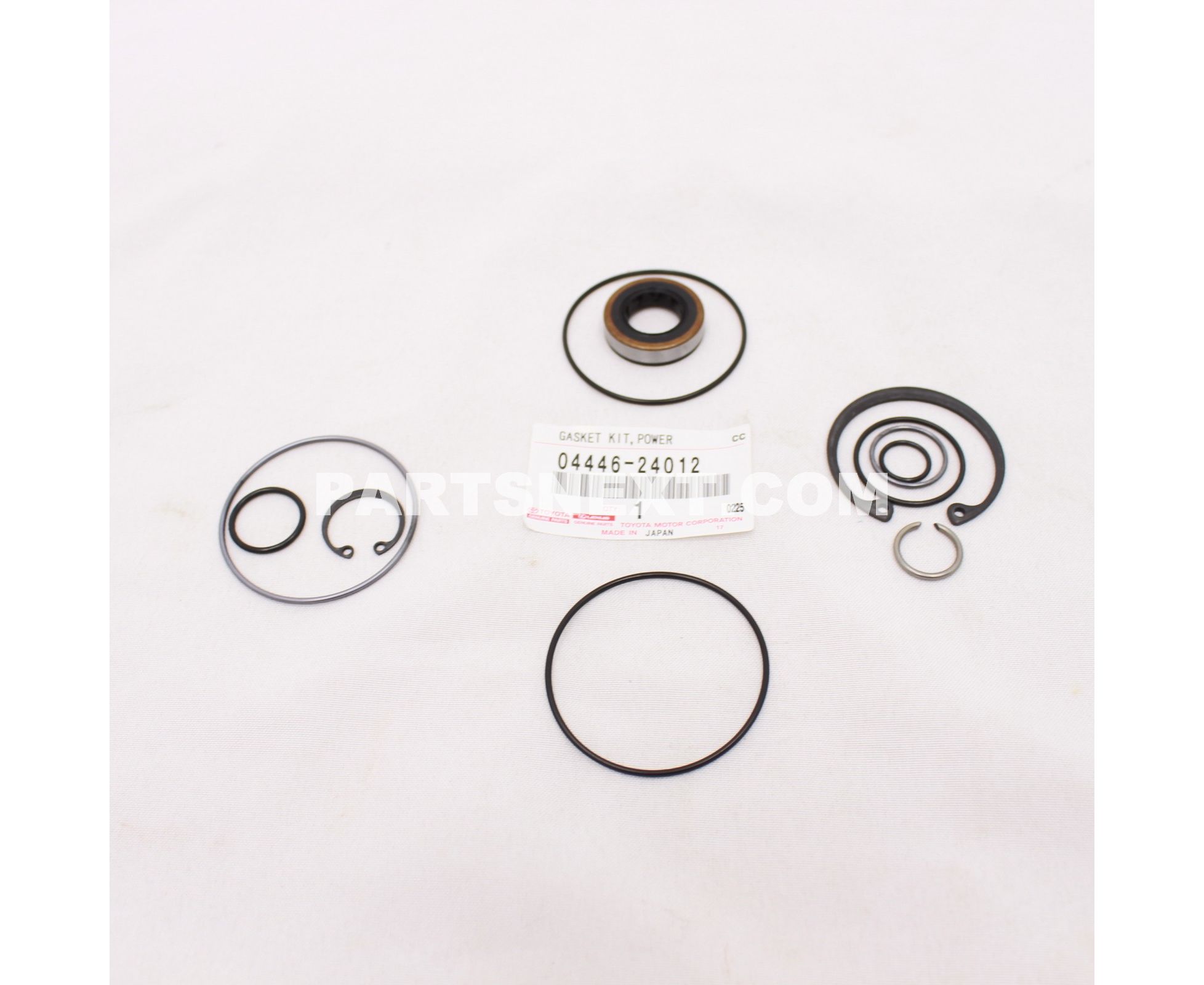 Toyota :: 04446-24012 GASKET KIT, POWER STEERING PUMP