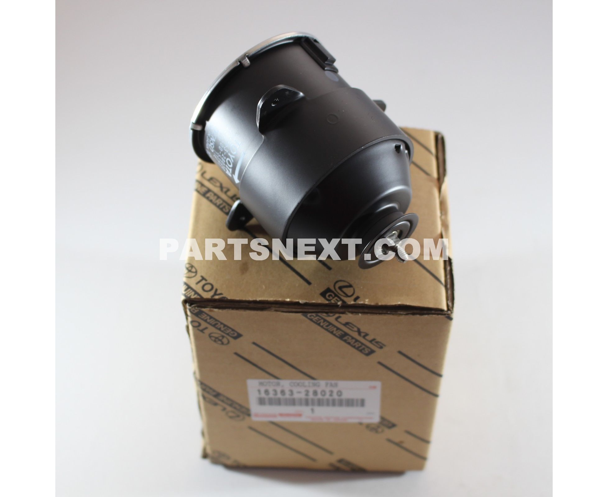 Toyota :: 16363-28020 MOTOR, COOLING FAN