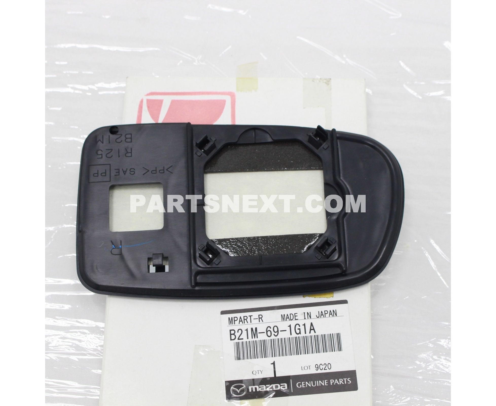 Mazda :: B21M-69-1G1A GLASS & HOLDER(R),MIRROR