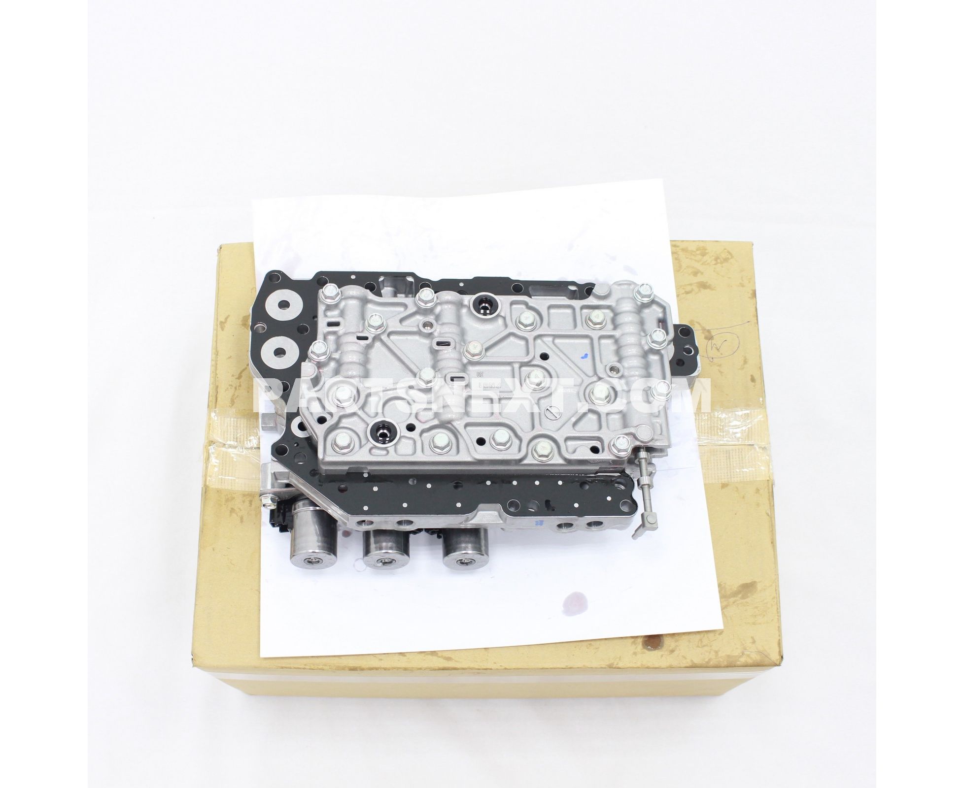 Mazda :: FN11-21-100J VALVE,CONTROL