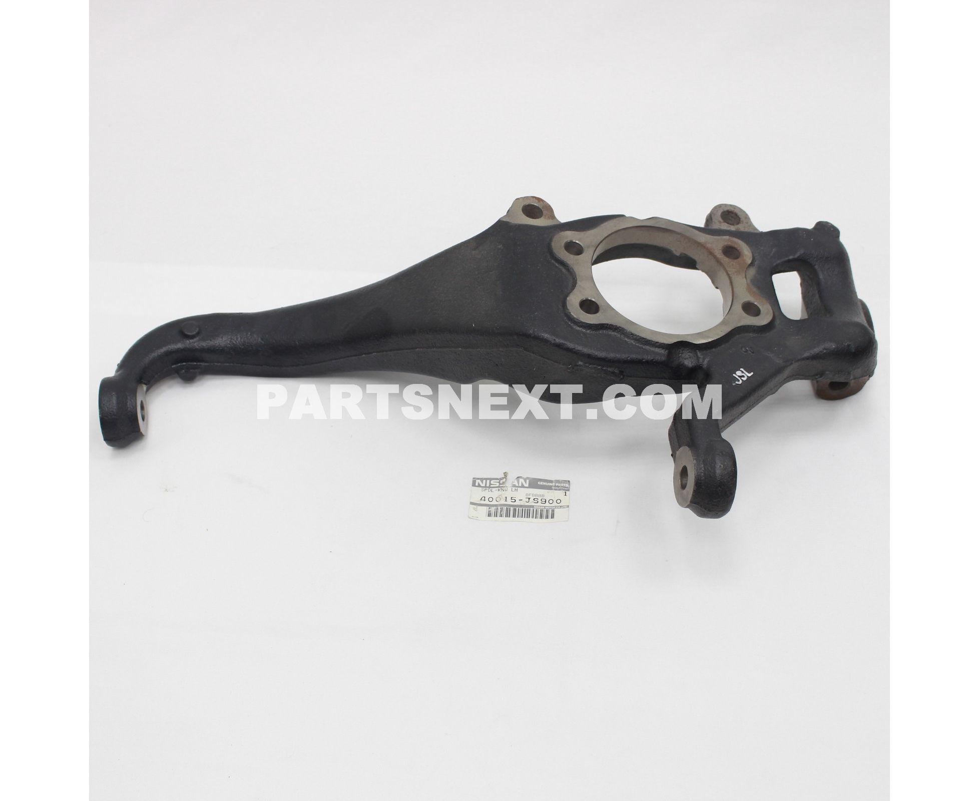 Nissan :: 40015-JS900 SPINDLE-KNUCKLE,LH