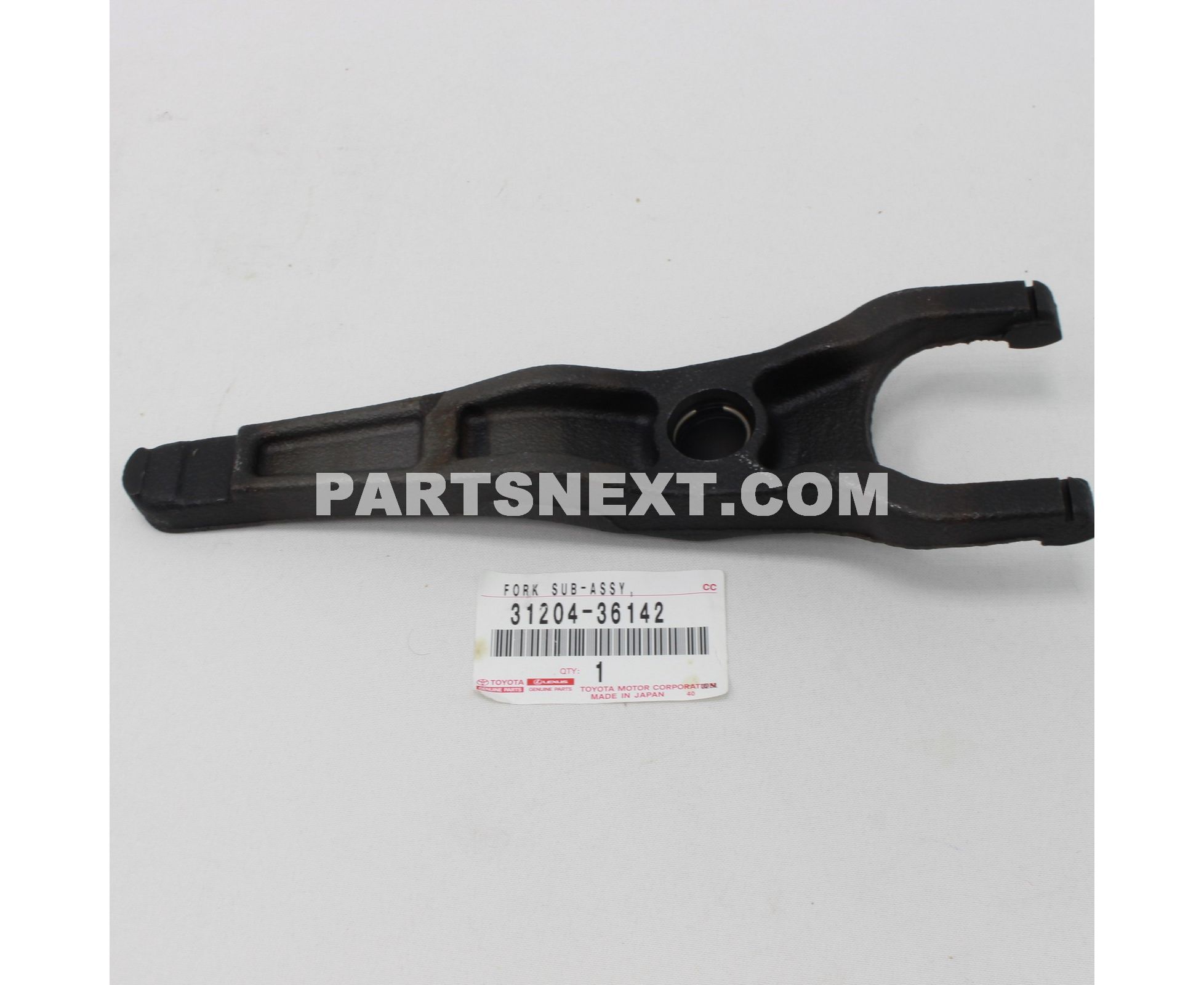 Toyota :: 31204-36142 FORK ASSY, CLUTCH RELEASE