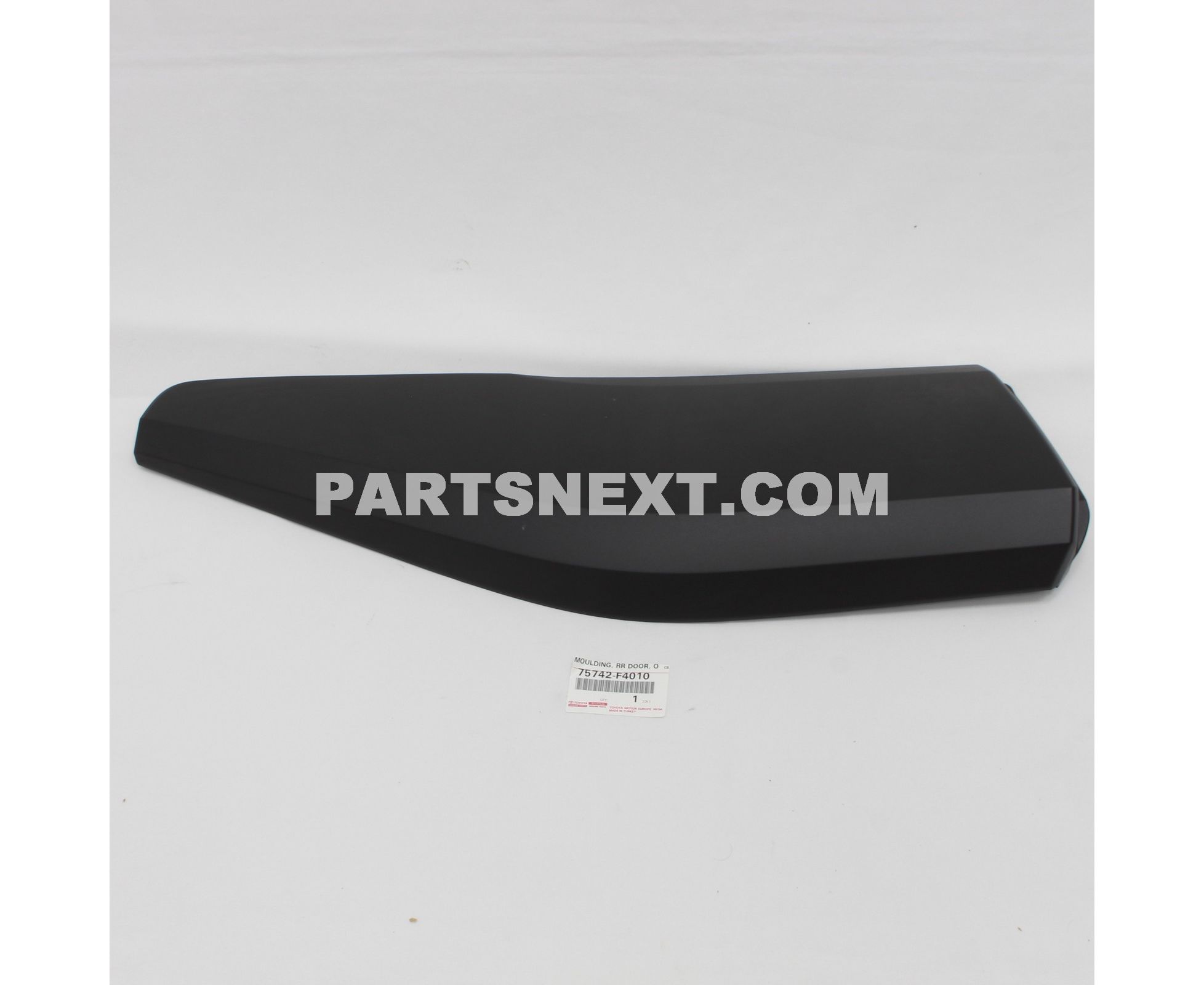 Toyota :: 75742-F4010 MOULDING RR DOOR