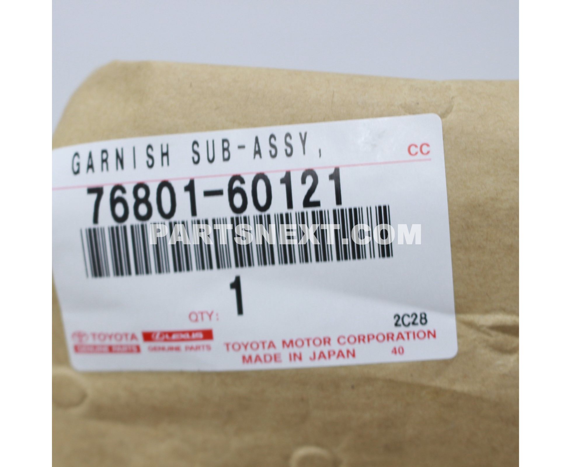 Toyota :: 76801-60121 GARNISH SUB-ASSY, BACK DOOR, OUTSIDE RH