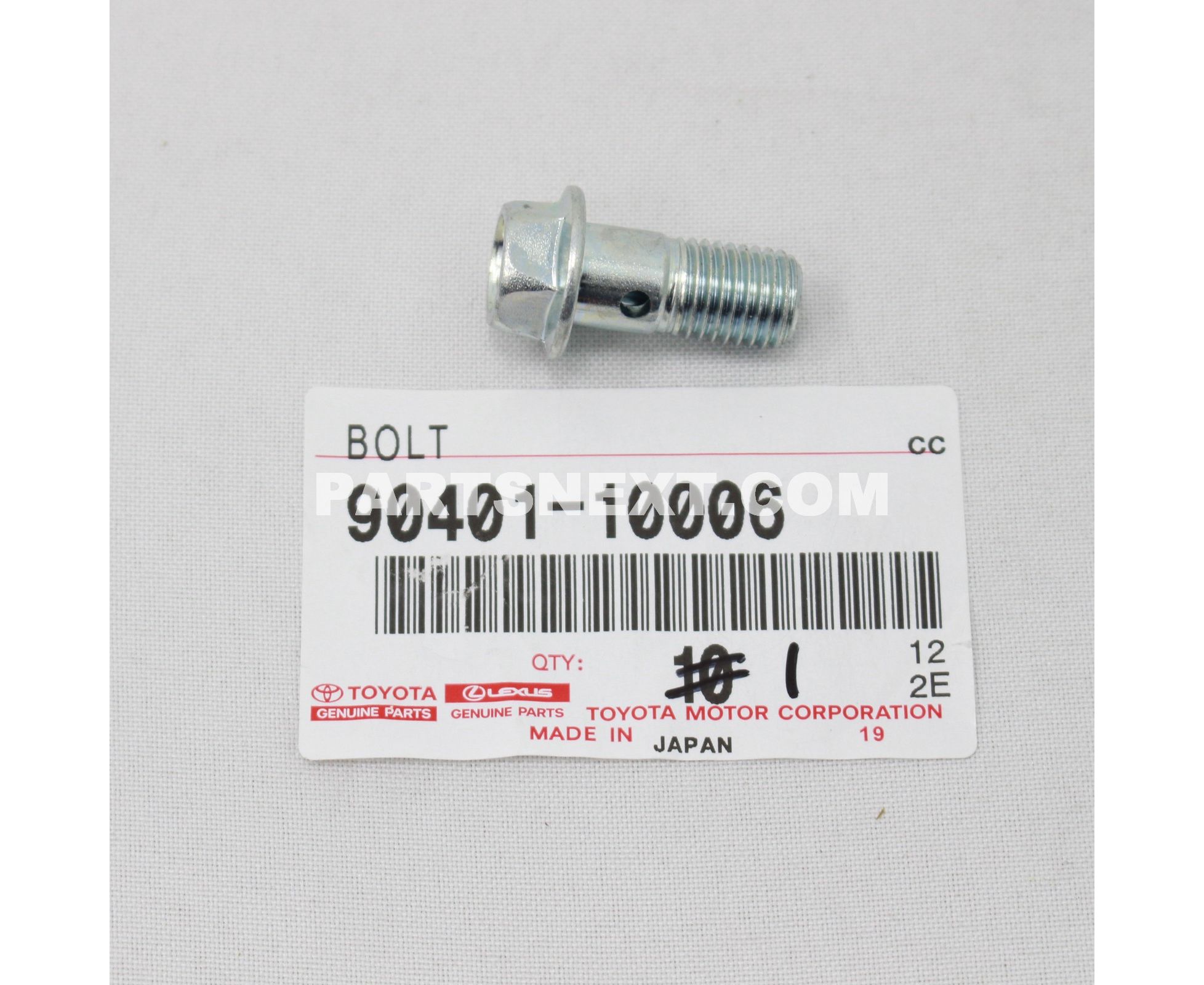 Toyota :: 90401-10006 BOLT, UNION(FOR OIL FILTER OUTLET PIPE)