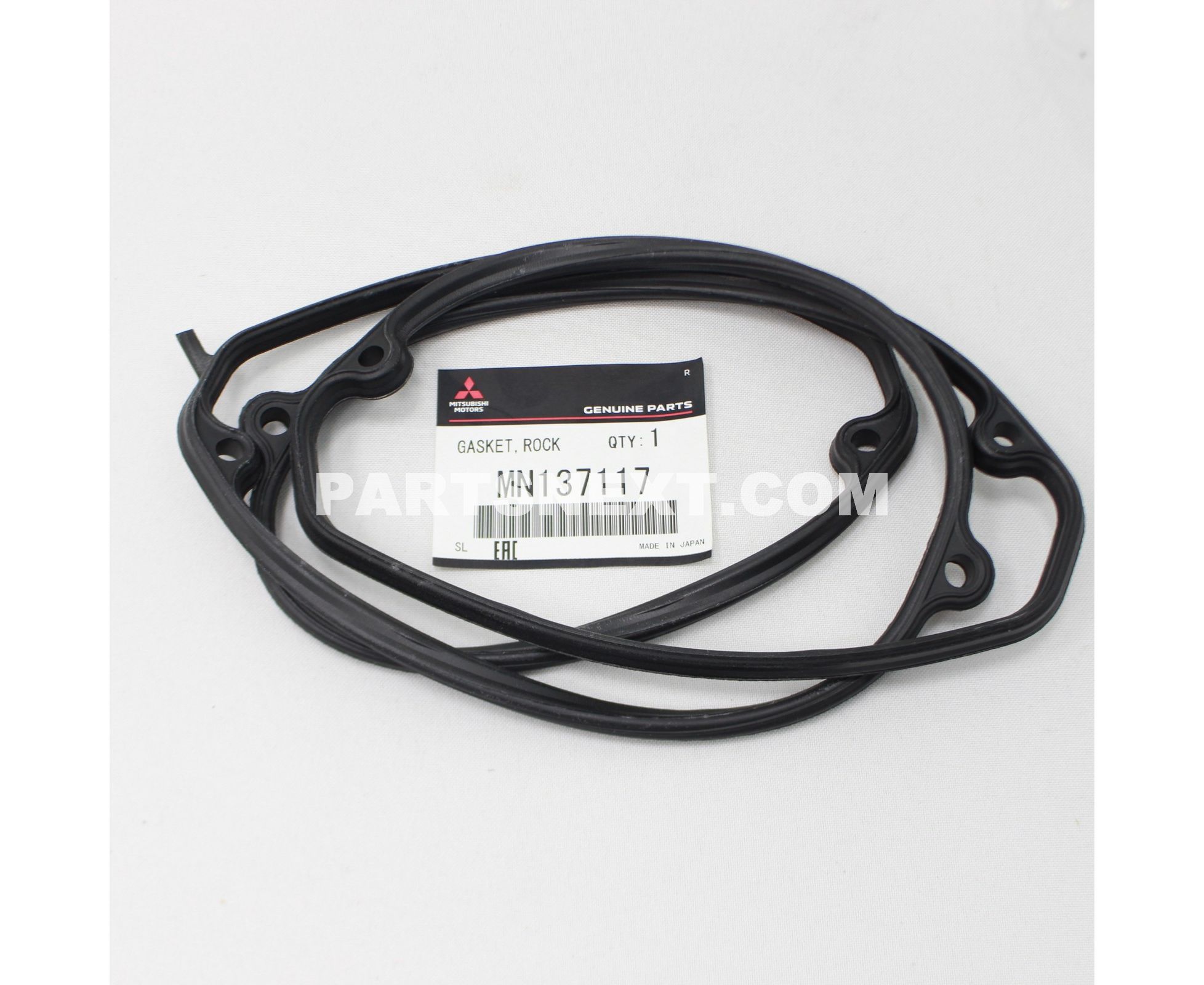 Mitsubishi :: MN137117 GASKET,ROCKER COVER