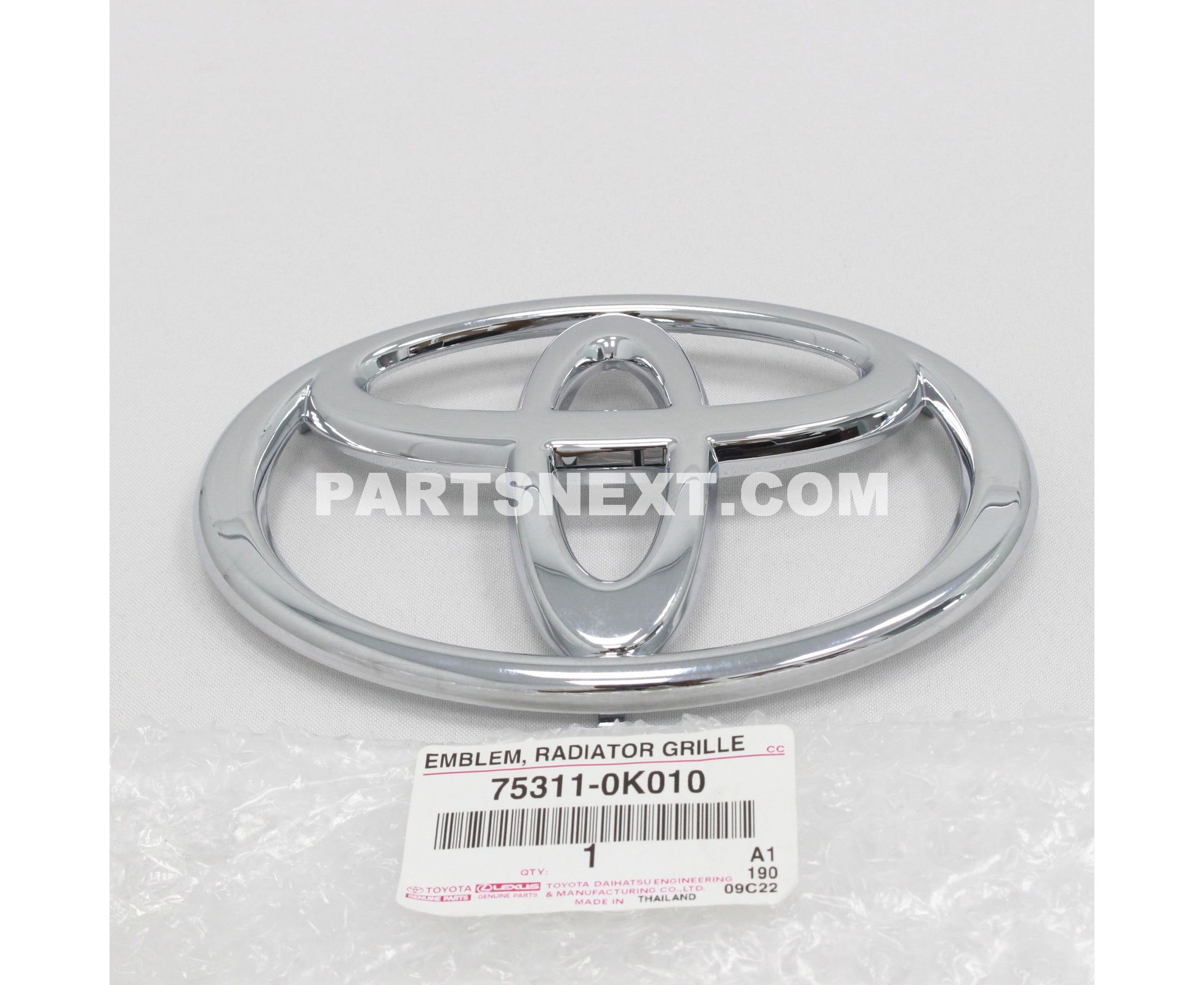 Toyota :: 75311-0K010 EMBLEM, RADIATOR GRILLE (OR FRONT PANEL)