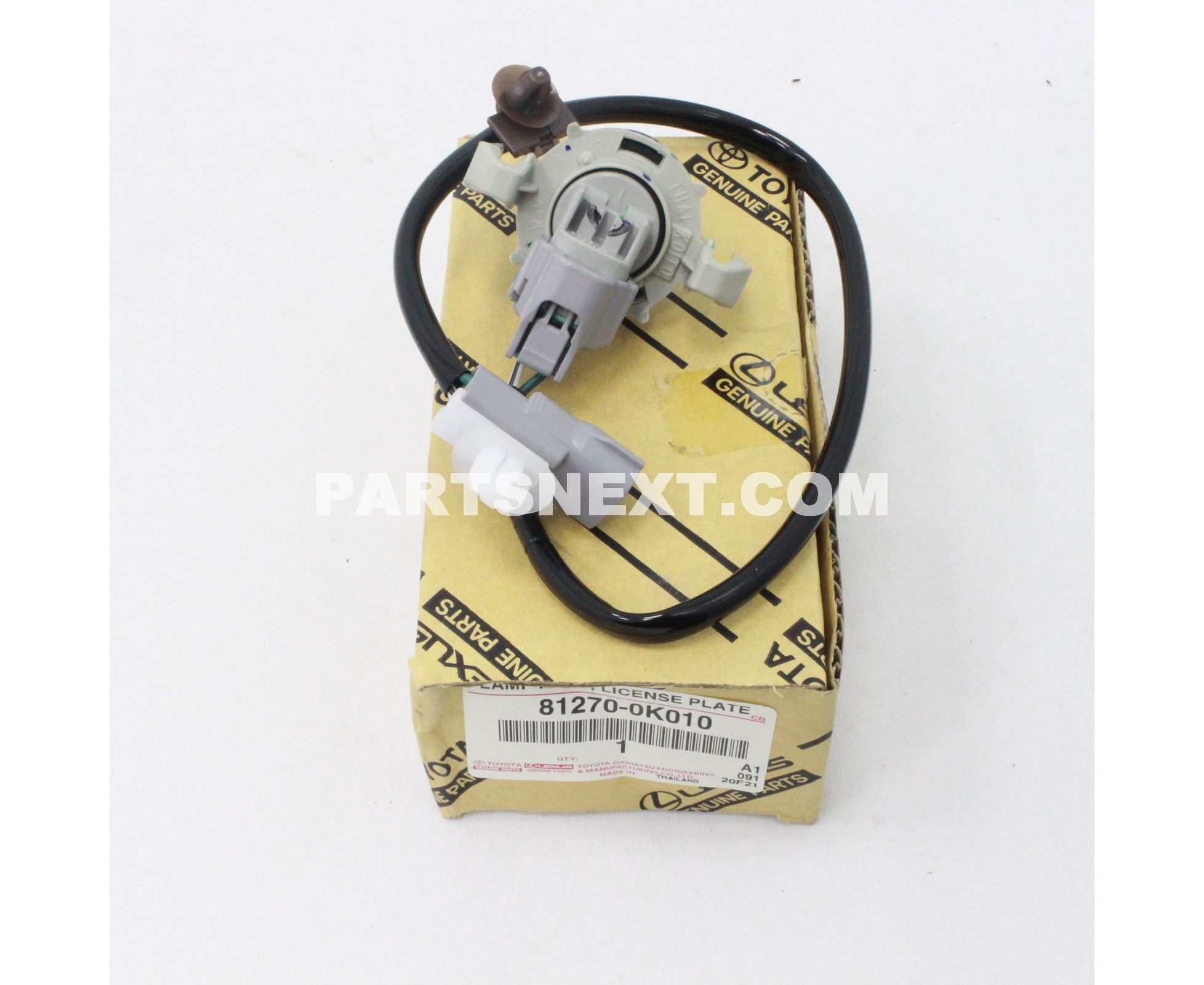 Toyota :: 81270-0K010 LAMP ASSY, LICENSE PLATE