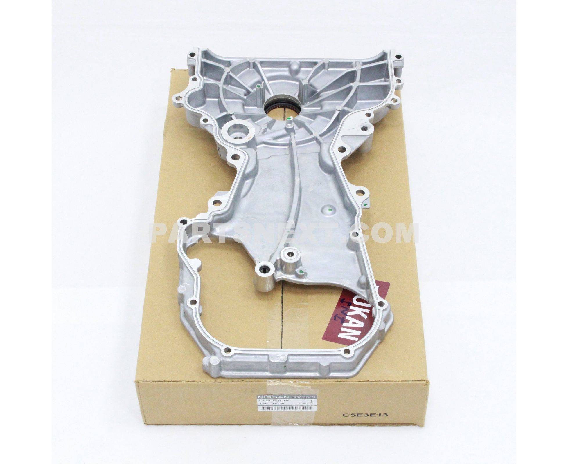 Nissan :: 13500-EA000 COVER ASSY-FRONT,TIMING CHAIN