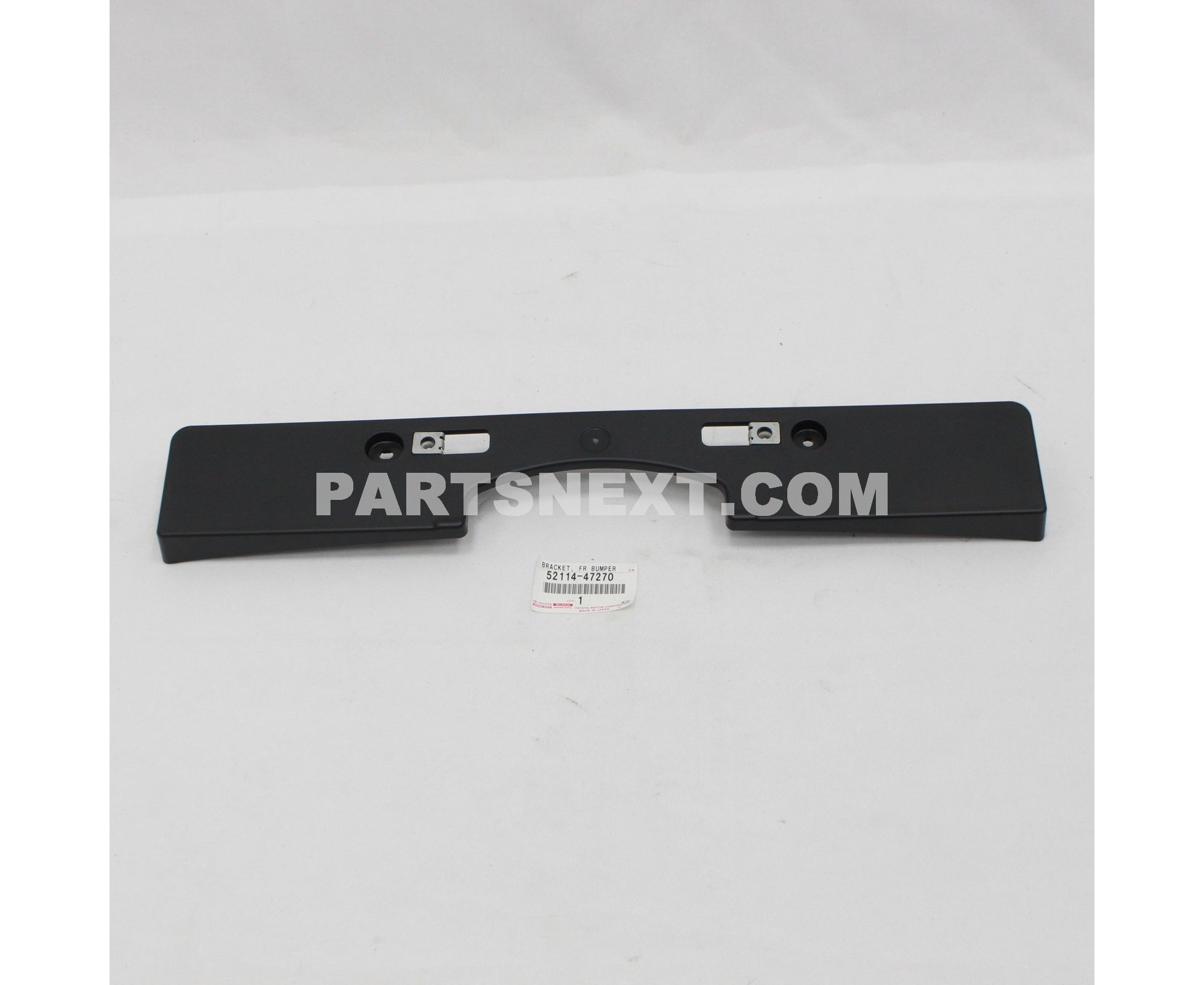 Toyota :: 52114-47270 BRACKET, FR BUMPER
