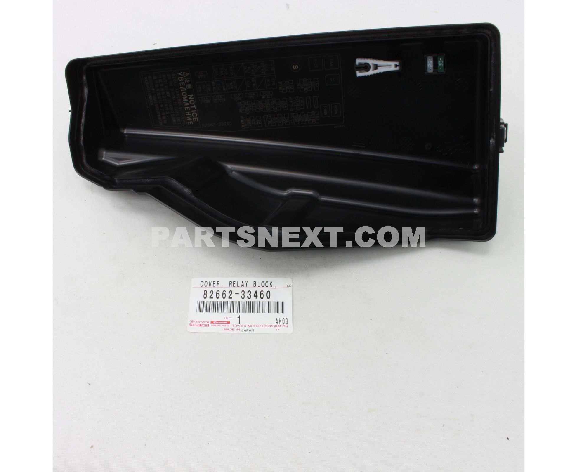 Toyota :: 82662-33460 COVER, RELAY BLOCK, UPPER, NO.1