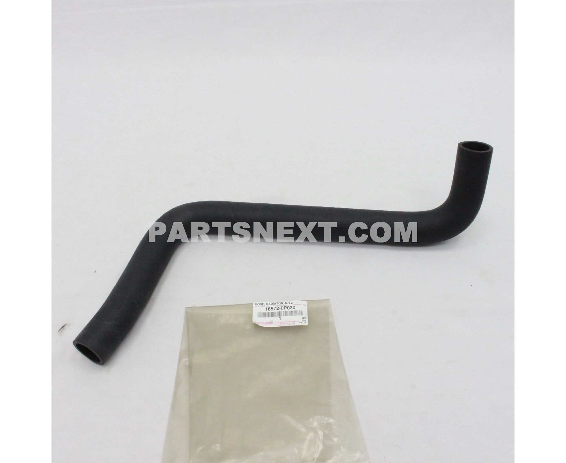 Toyota :: 16572-0P030 HOSE, RADIATOR, NO.2