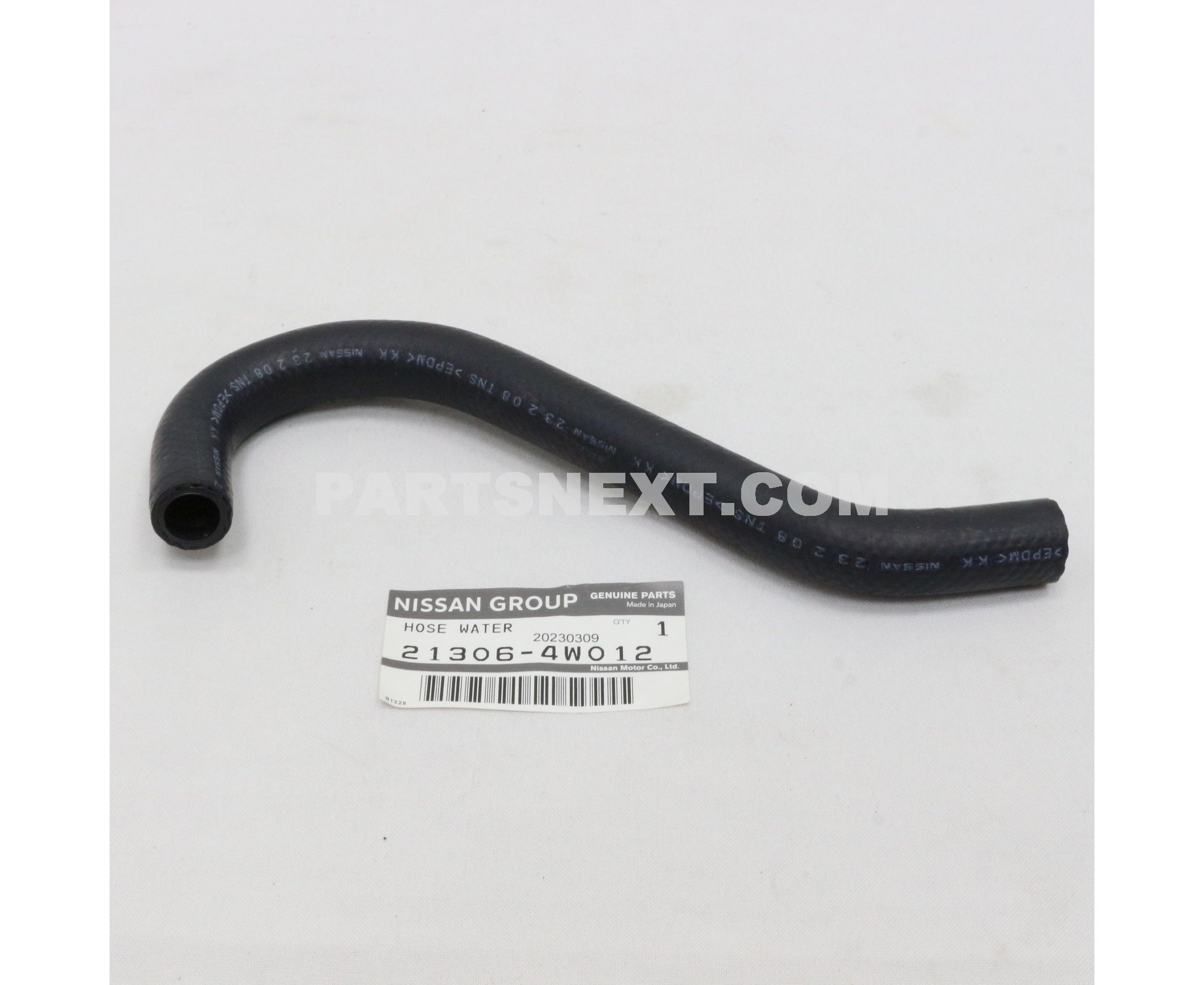 Nissan :: 21306-4W012 HOSE-WATER