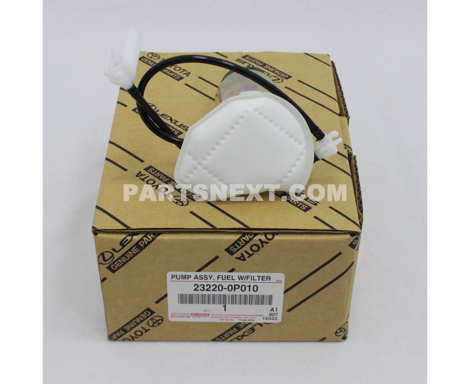 Toyota :: 23220-0P010 PUMP, FUEL