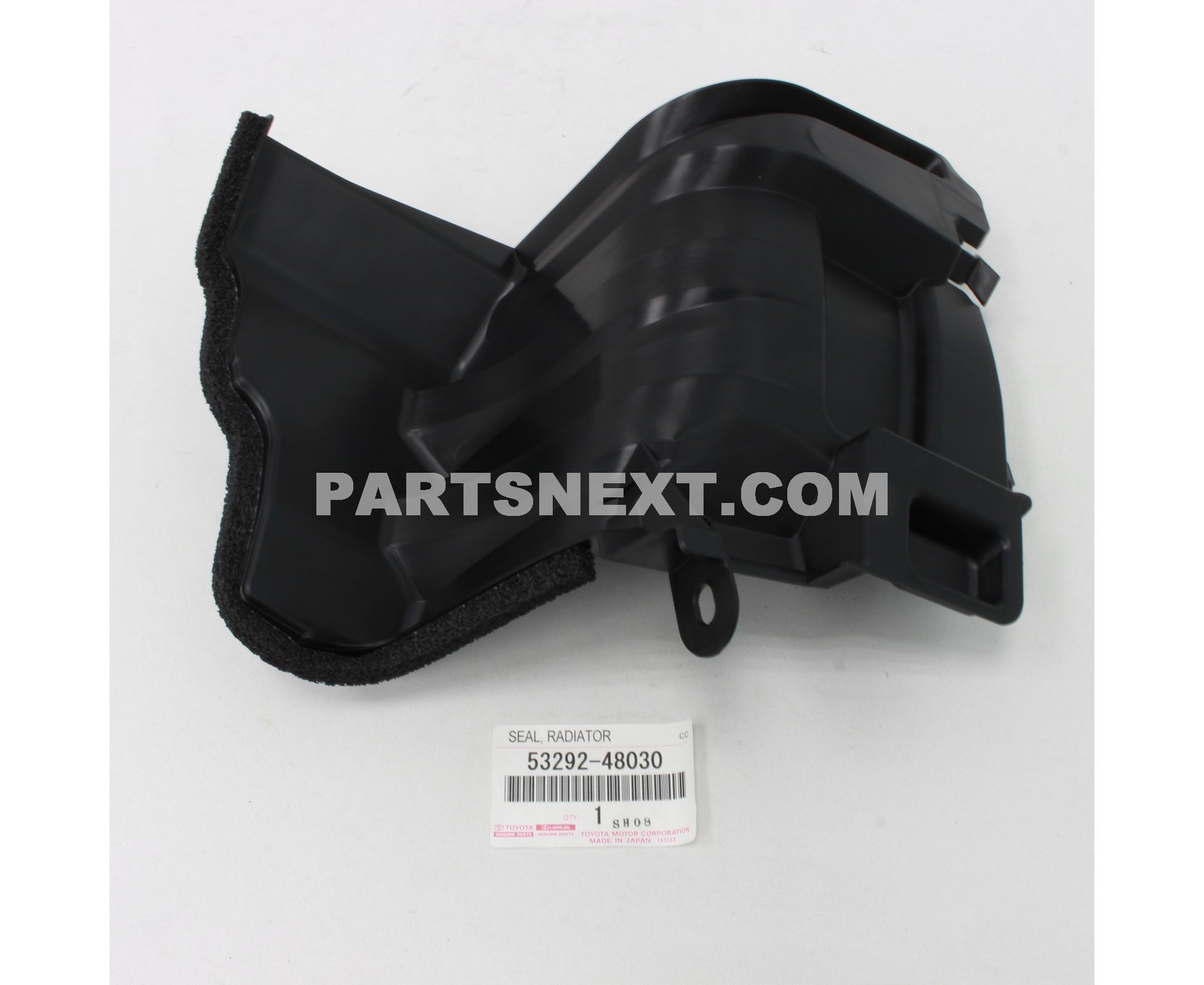 Toyota :: 53292-48030 SEAL RADIATOR
