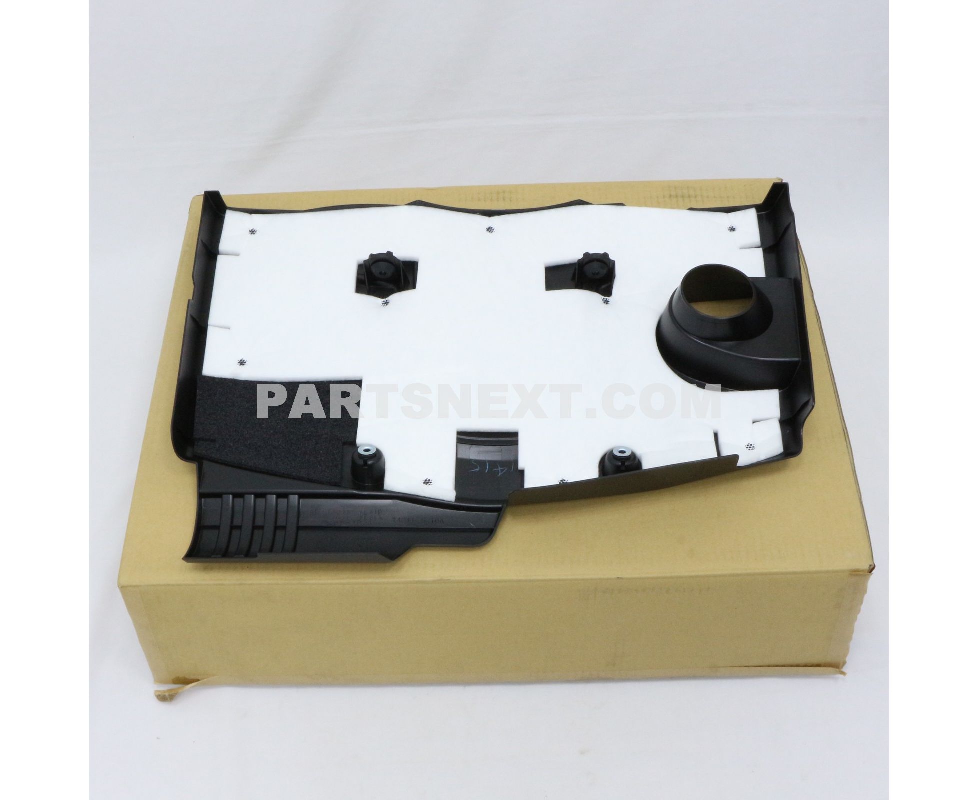 Nissan :: 14041-1LB1A ORNAMENT ASSY-ENGINE COVER