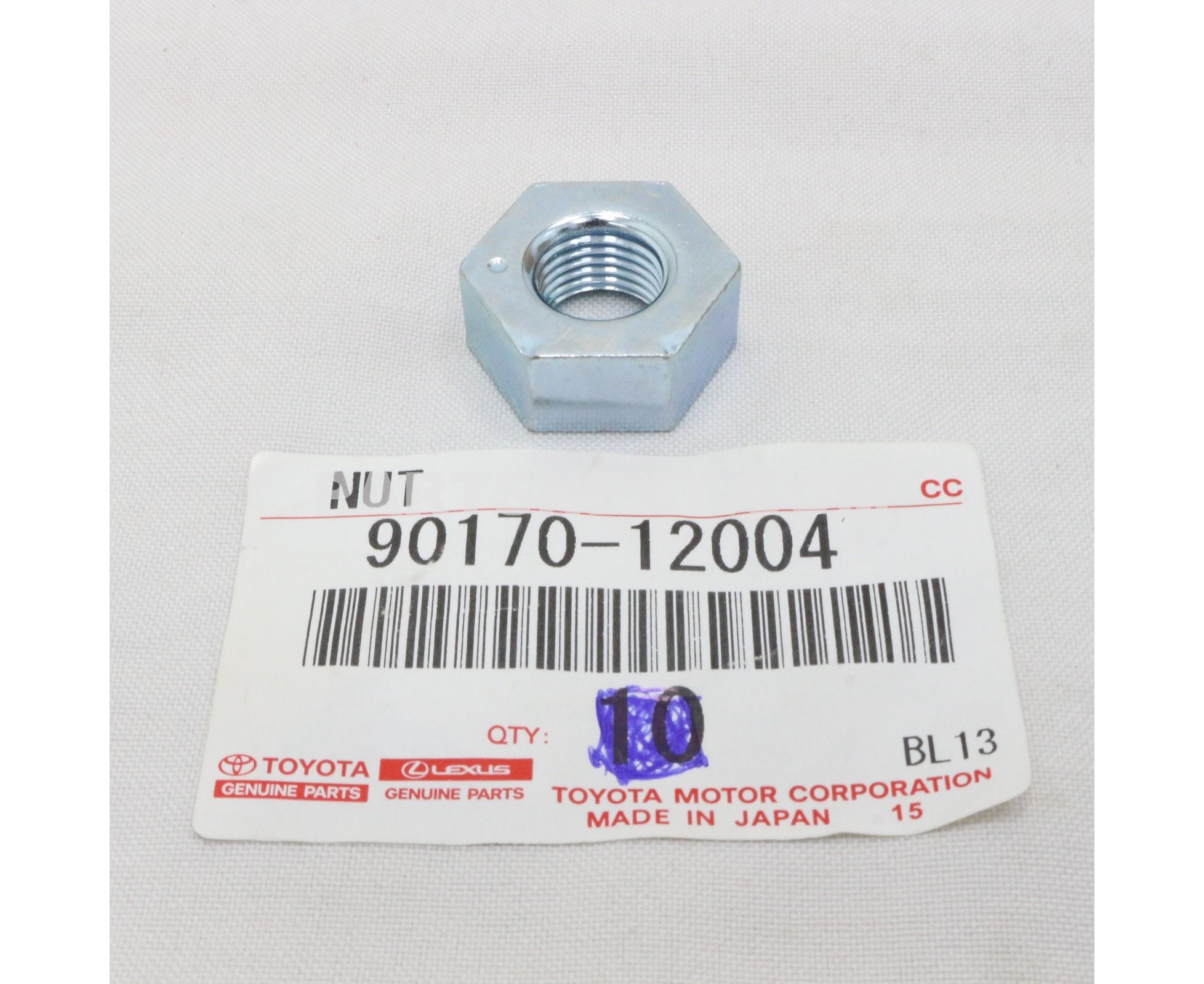 Toyota :: 90170-12004 NUT