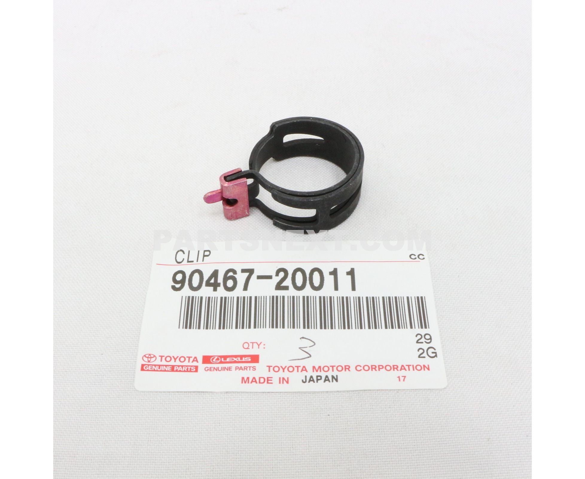 Toyota :: 90467-20011 CLAMP OR CLIP(FOR WATER BY-PASS HOSE NO.2)